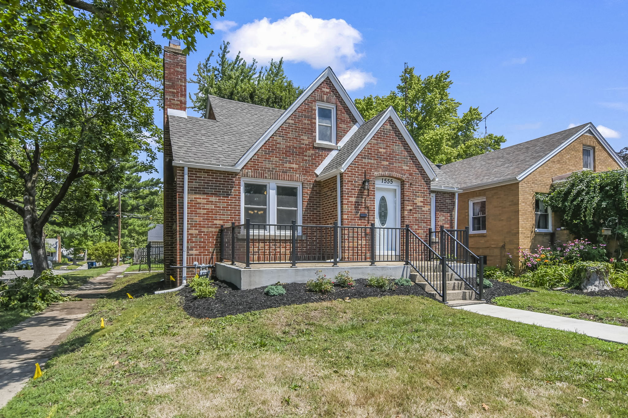 1555 W Lawrence Ave, Springfield, IL 62704 | Design Eyes Photography