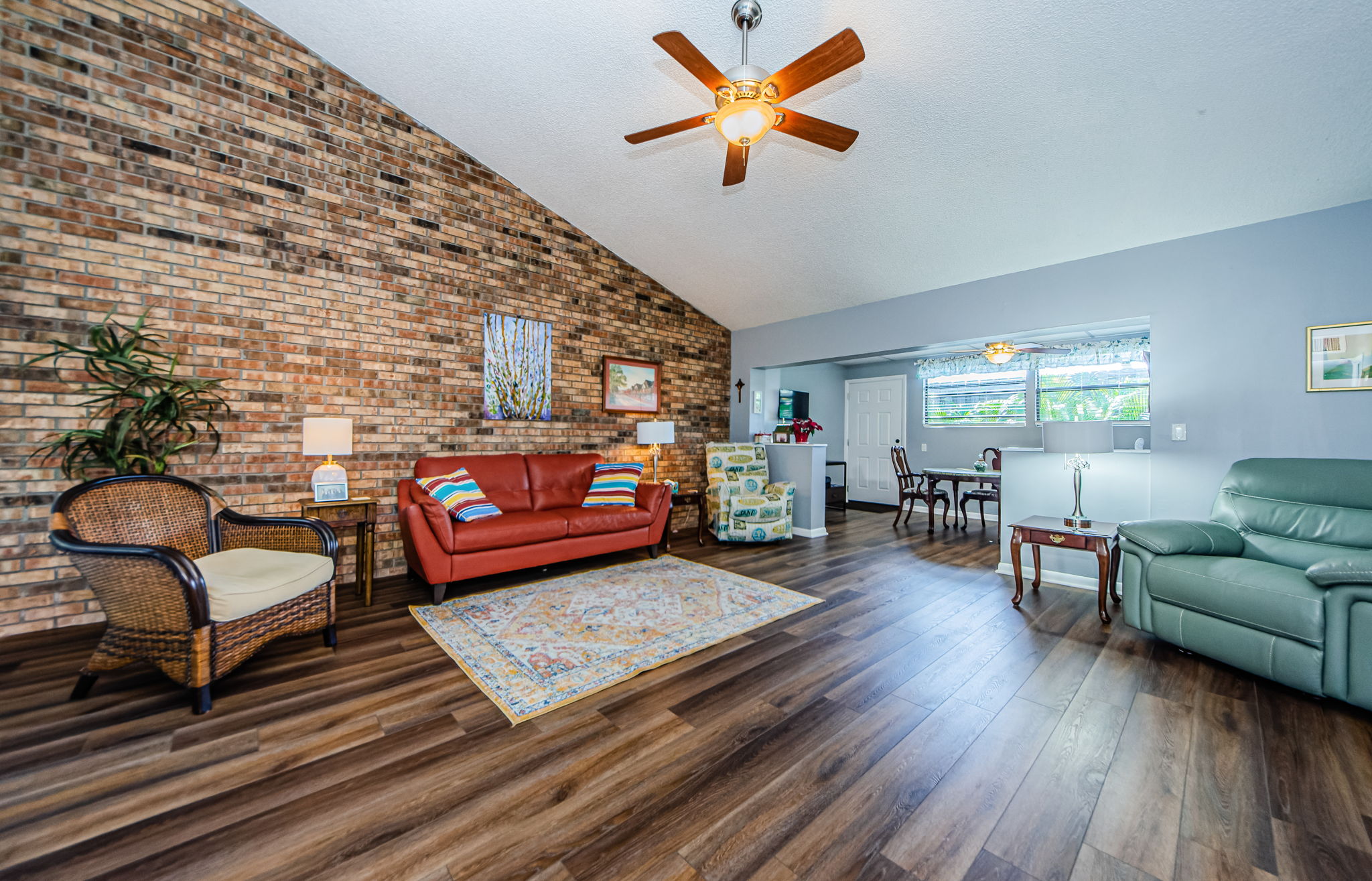 1573 Amberlea Dr S, Dunedin, FL 34698 | YourDigitalPro, Inc