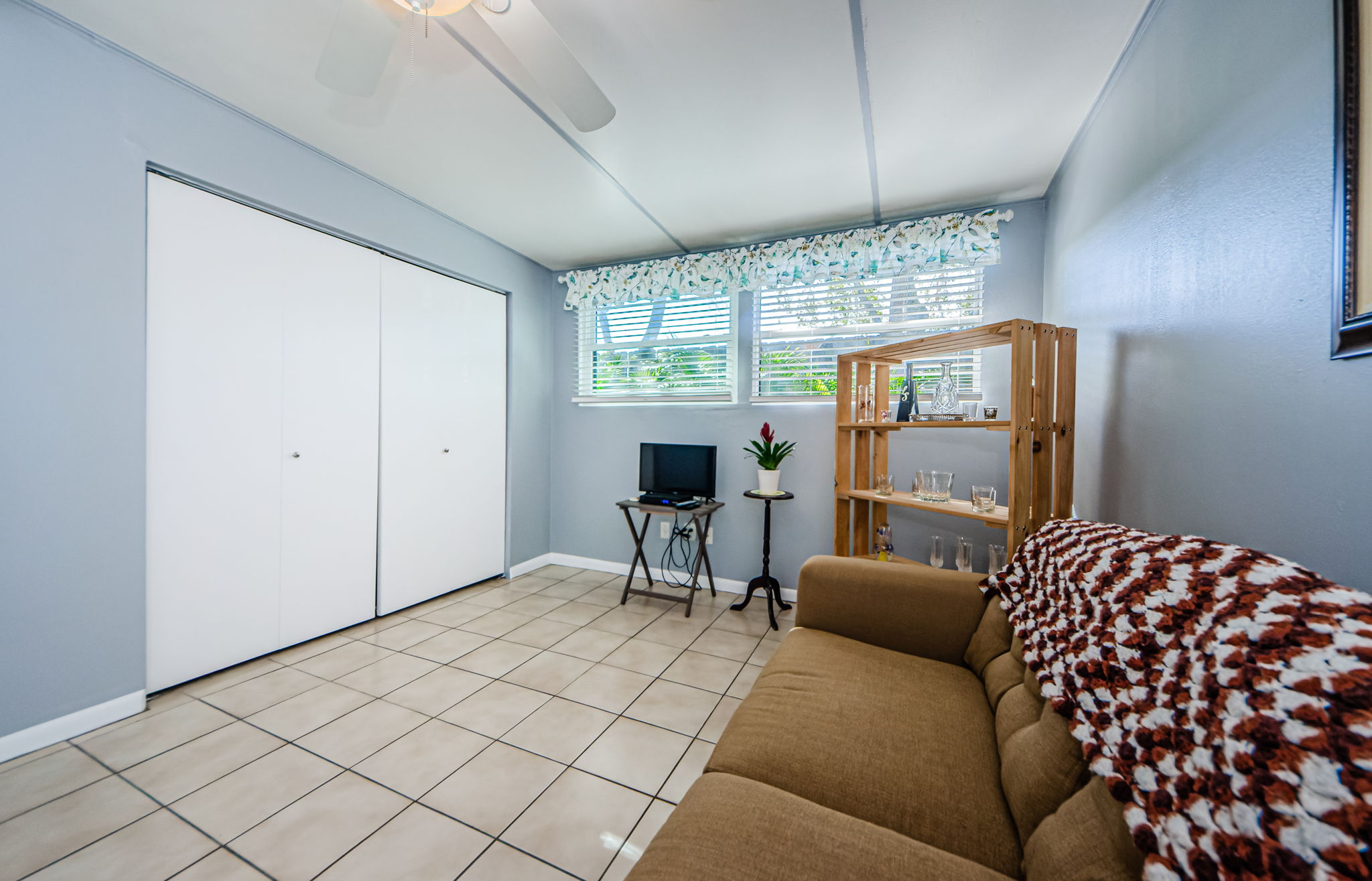 1573 Amberlea Dr S, Dunedin, FL 34698 | YourDigitalPro, Inc