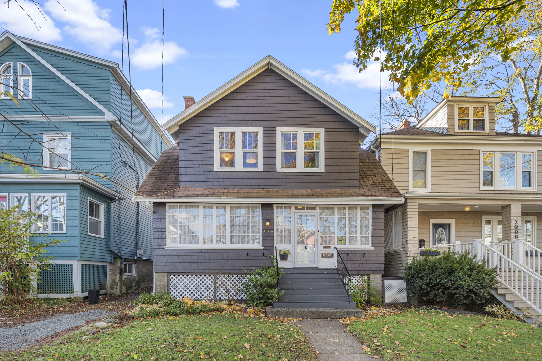 1604 Henry St, Halifax, NS B3H 3J9 | EyeCapture Images