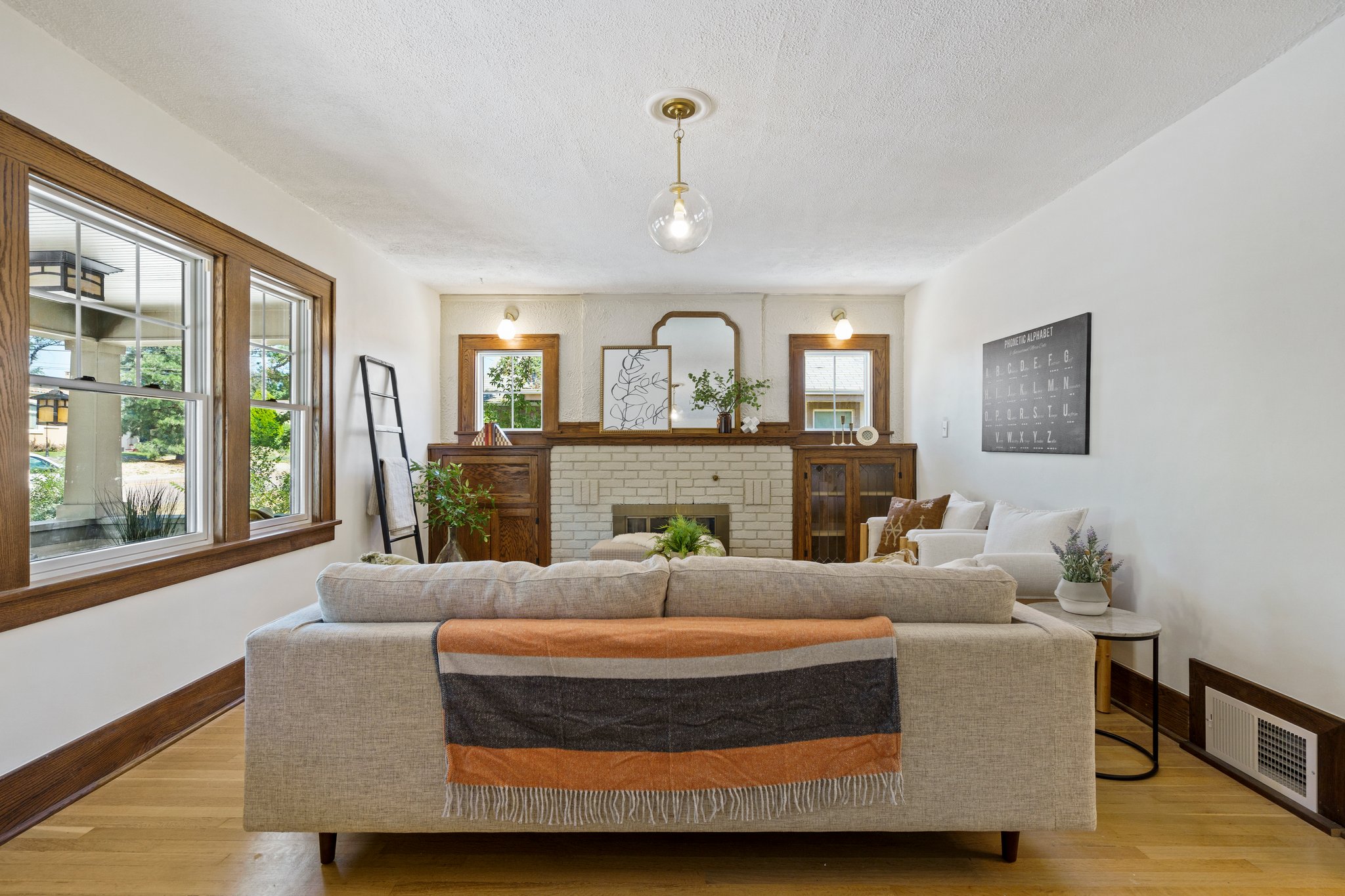 1609 E Platte Ave, Colorado Springs, CO 80909 | PixVid