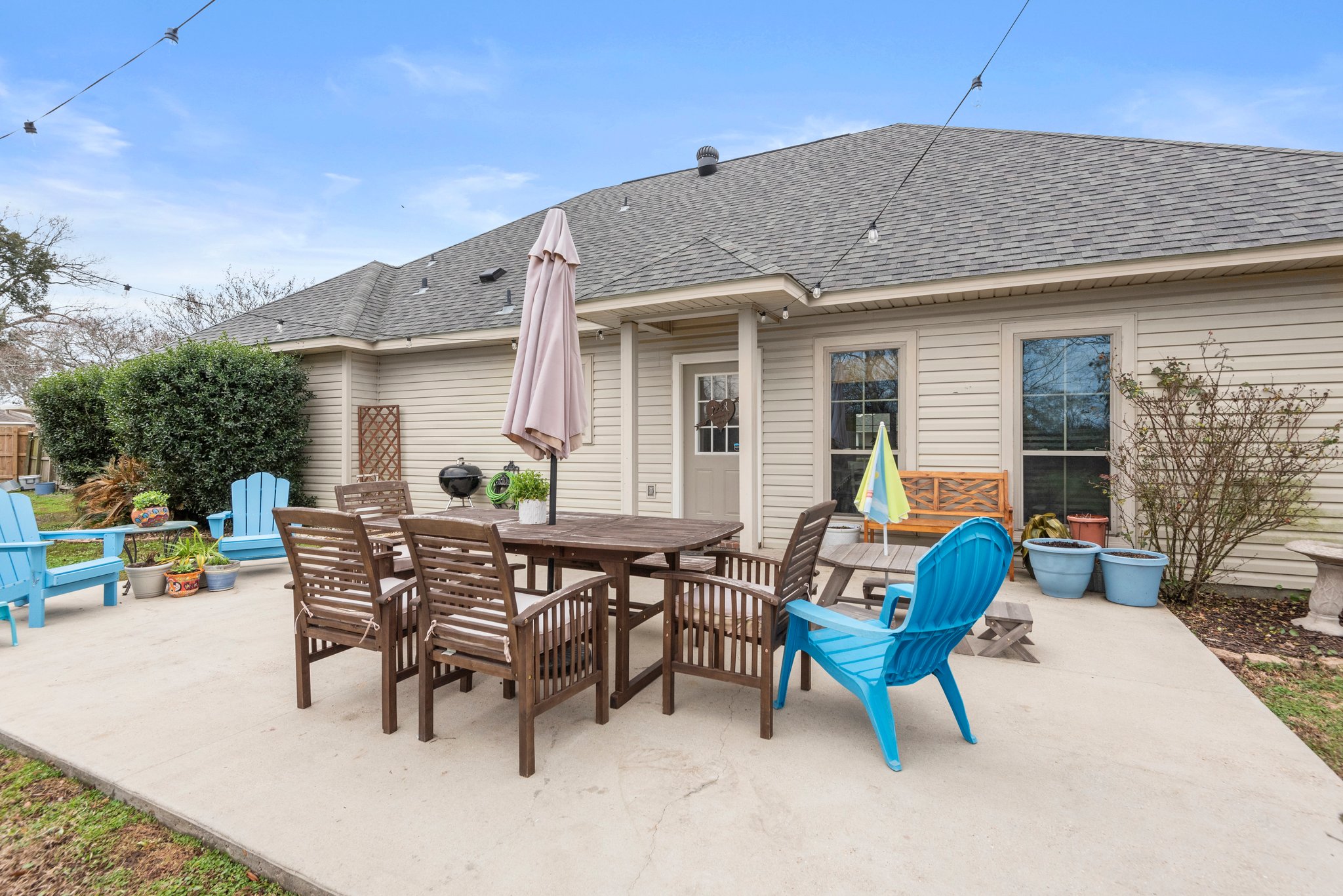 16346 Megan Ln, Prairieville, LA 70769