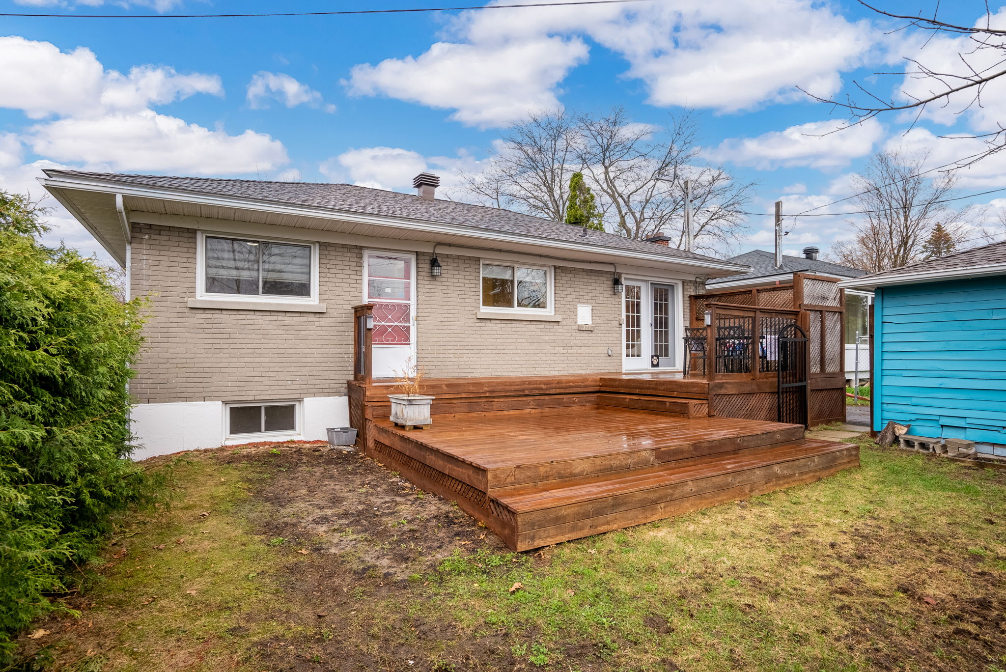 1639 Devon St Ottawa | InsideOut Media