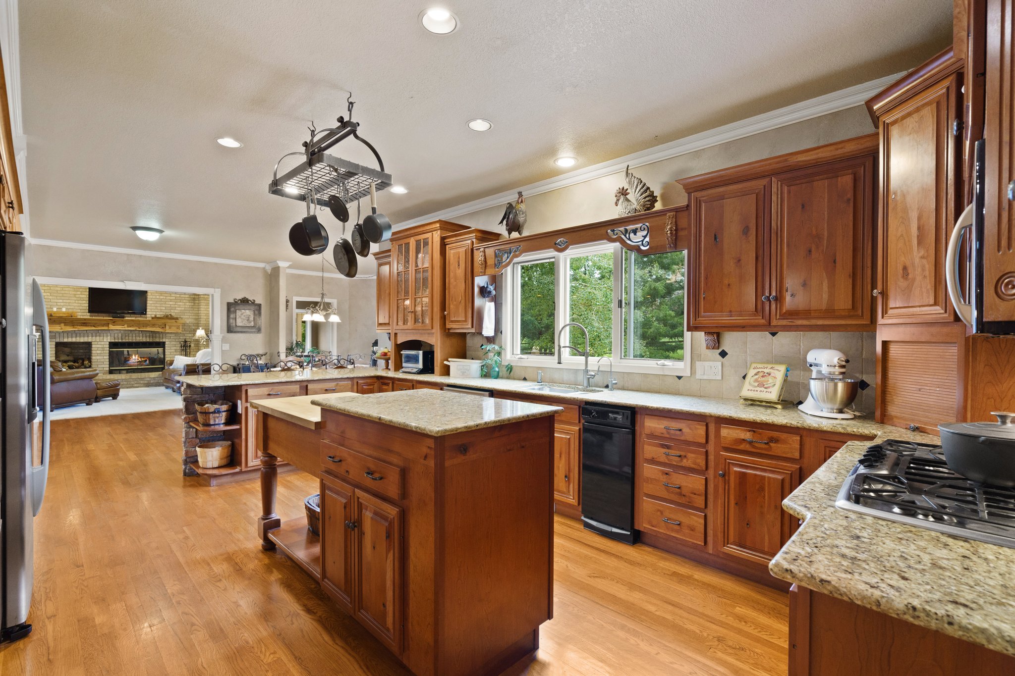 1660 Ridgeview Cir, Monument, CO 80132 | PixVid