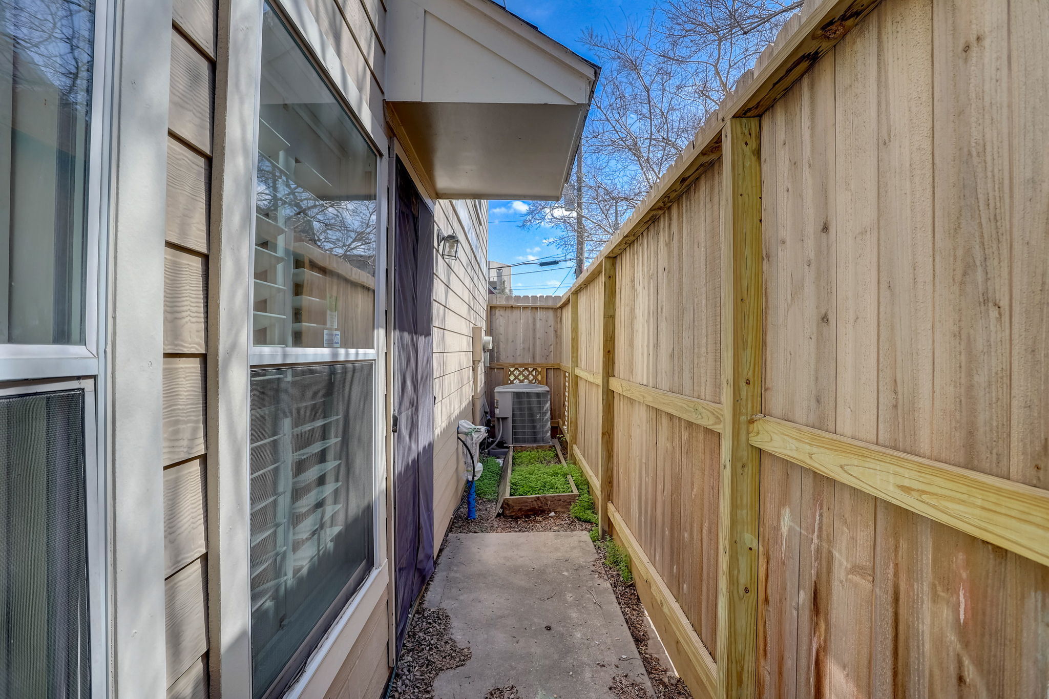 1720 Bailey St, Houston, TX 77019 | ShowingTime+ Listing Media Services