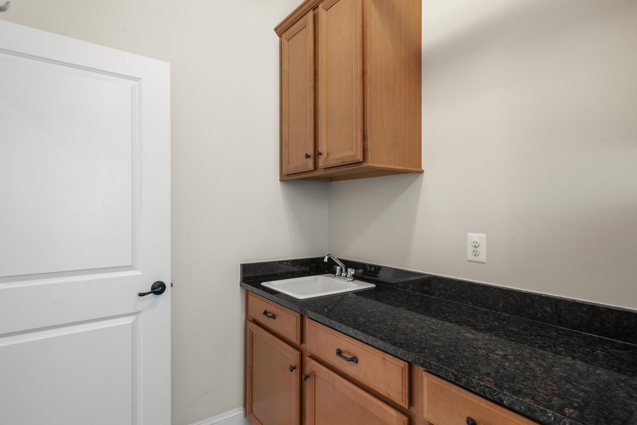 17238 Miss Packard Ct, Dumfries, VA 22026 | Staircase Real Estate Media
