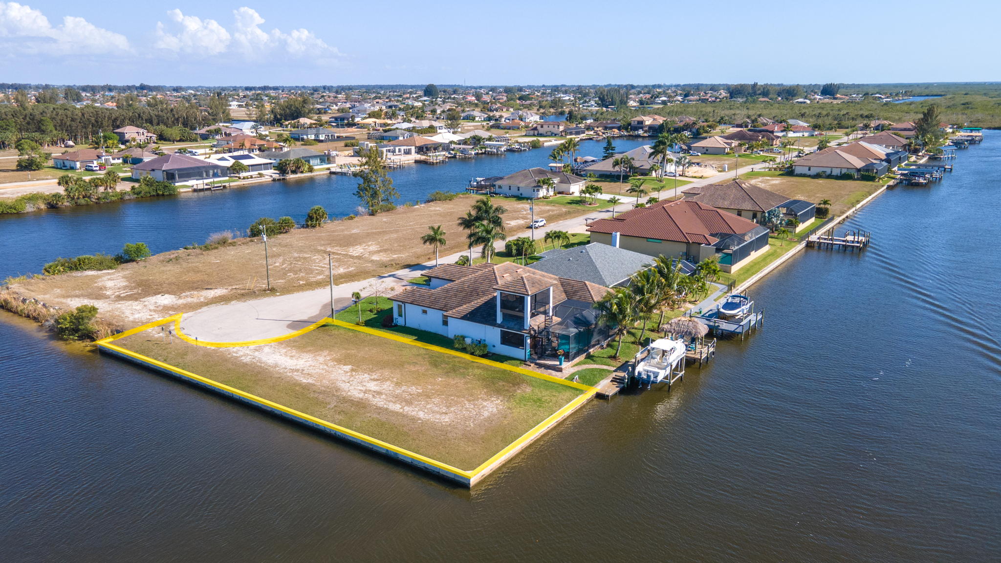1732 NW 44th Ave, Cape Coral, FL 33993 | VisualPRO Photography