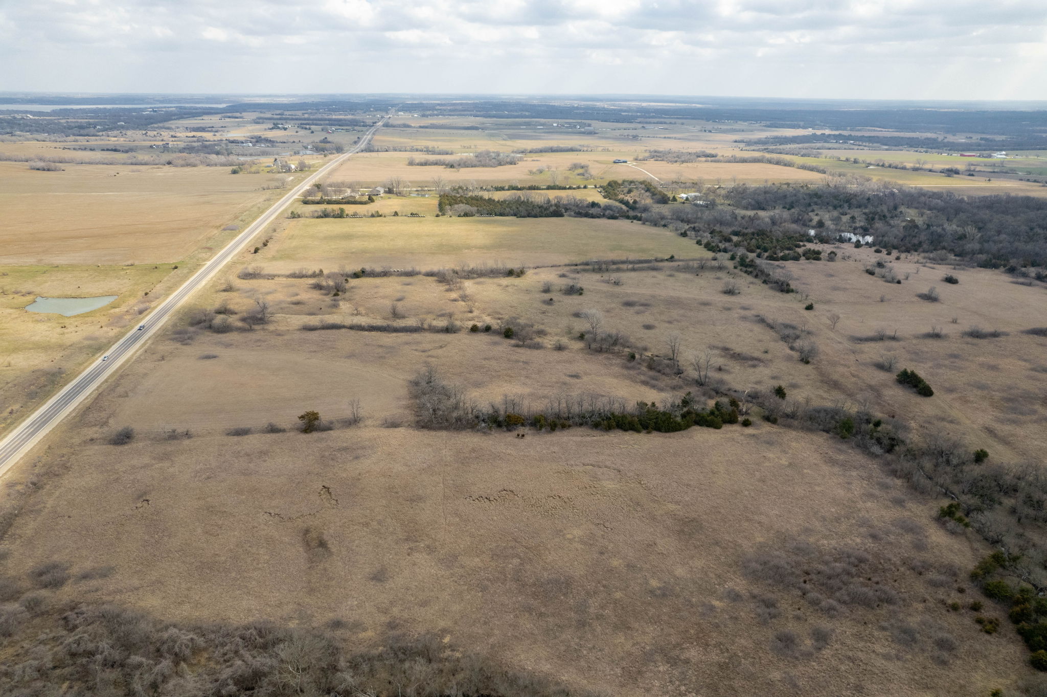 1750 KS-268, Lyndon, KS 66451 | First Showing Photography