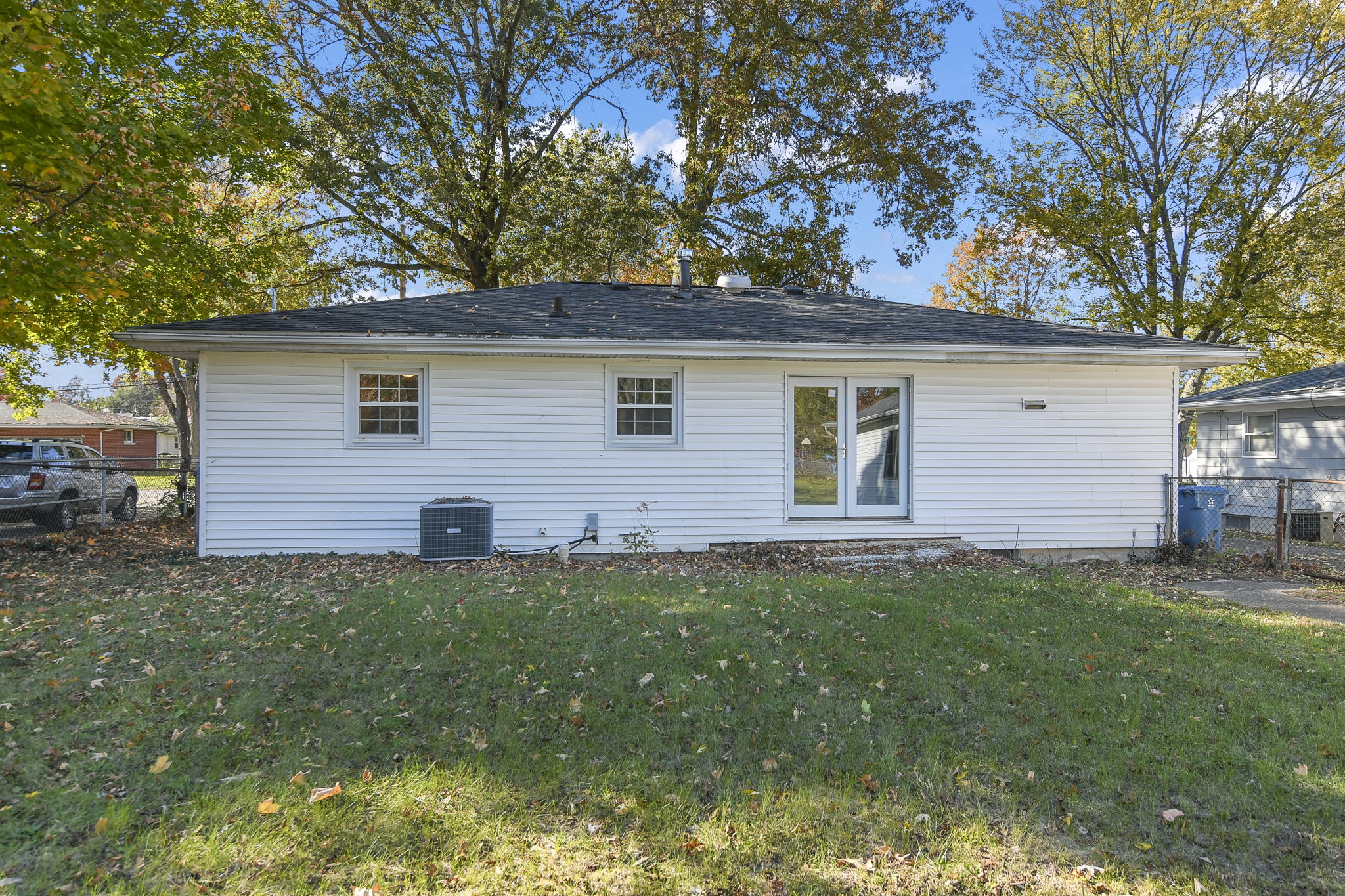 18 Babiak Ln, Springfield, IL 62702 | Design Eyes Photography