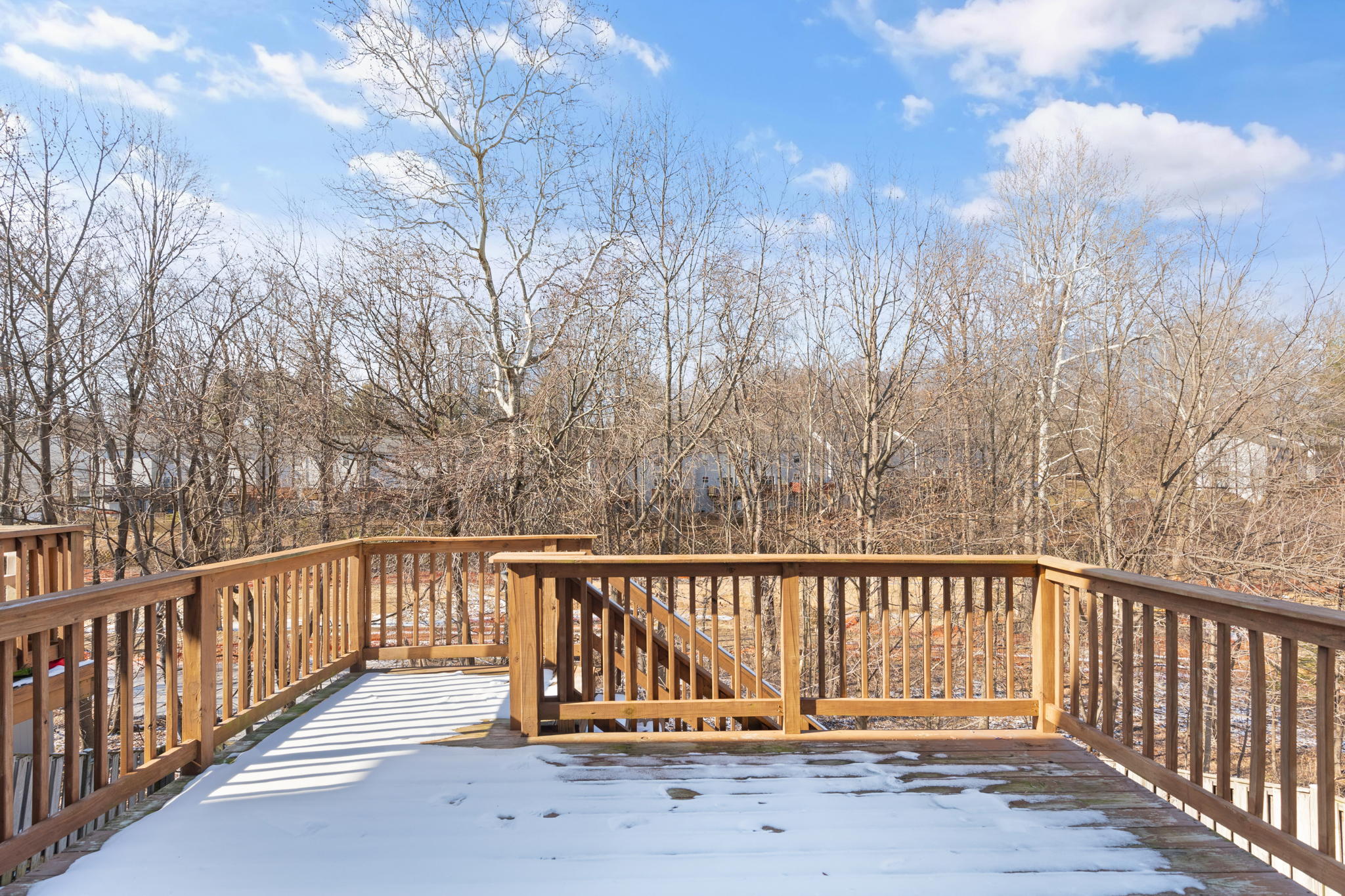 18 Cedarcone Ct, Nottingham, MD 21236 | Reale Shots