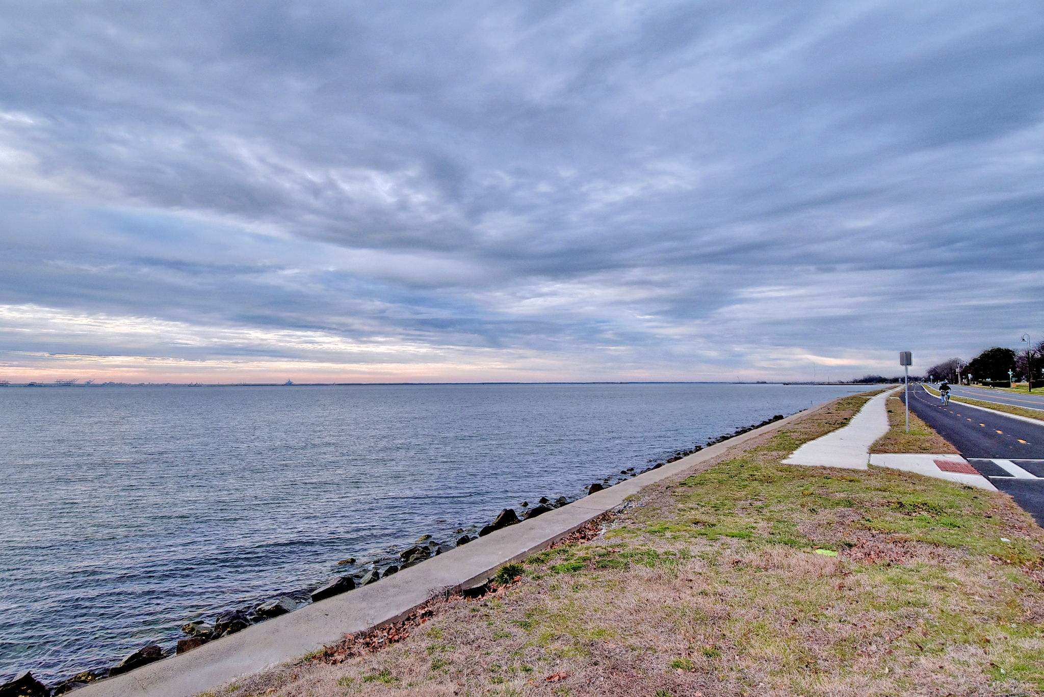 1802 Darville Dr, Hampton, VA 23663