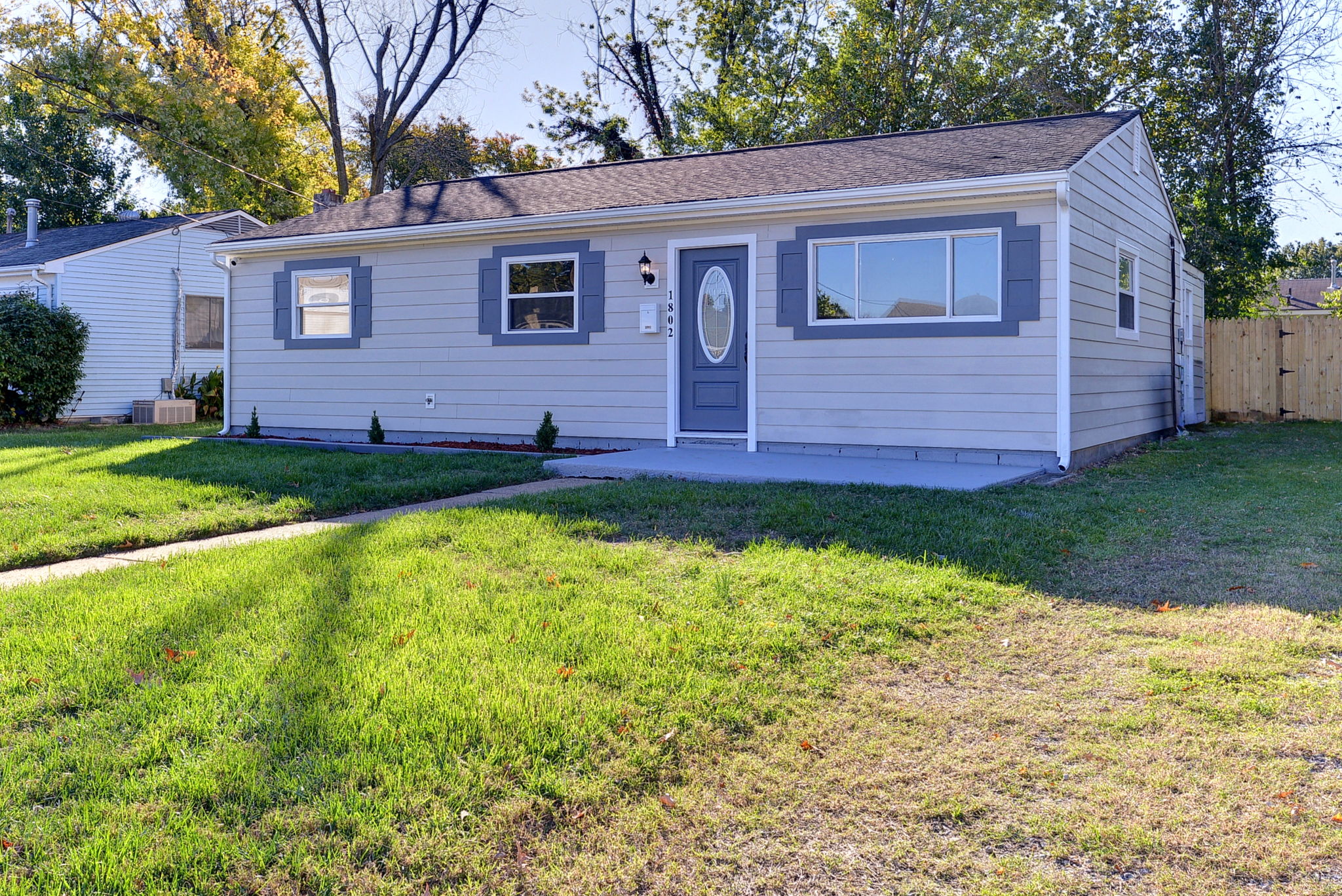 1802 Darville Dr, Hampton, VA 23663