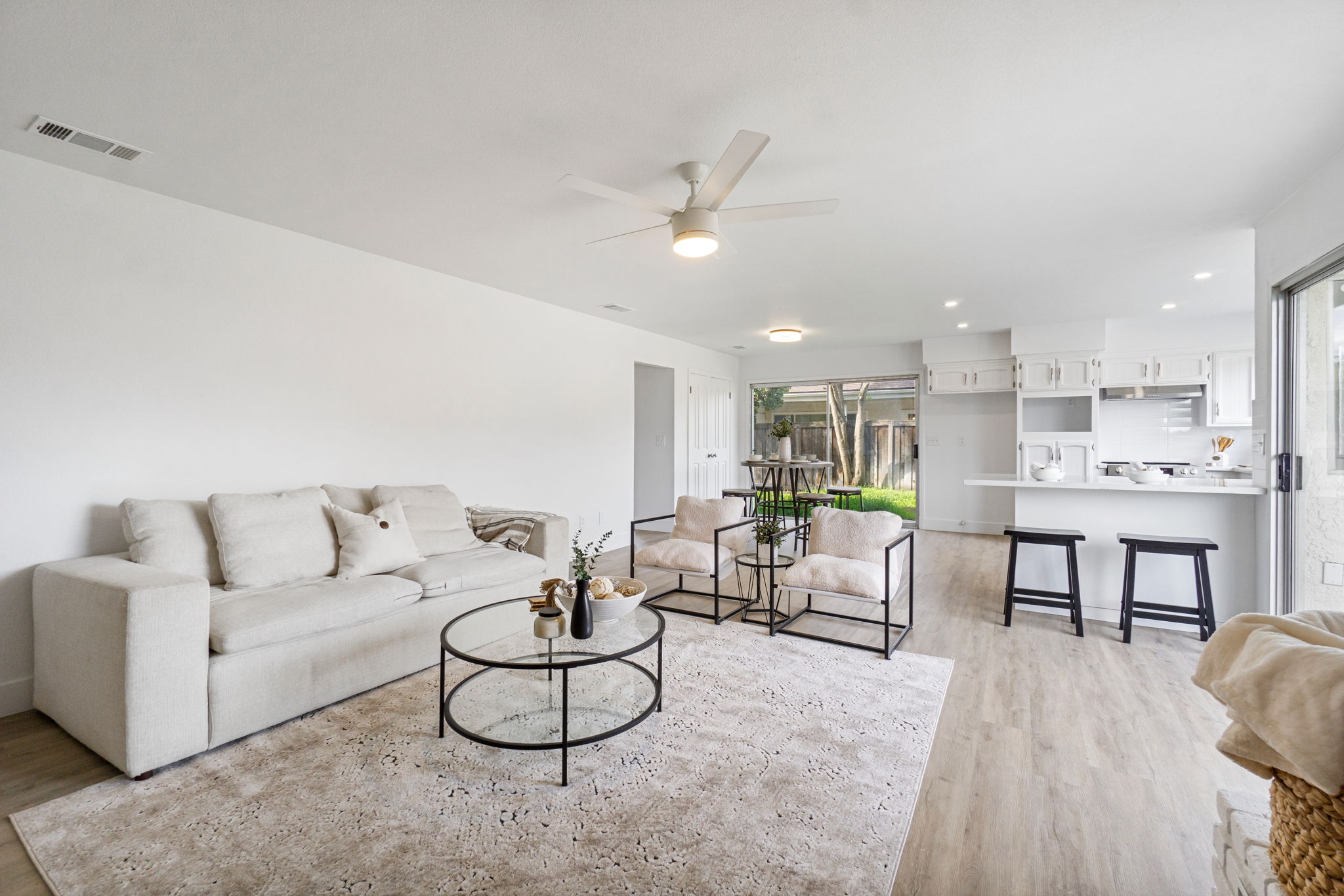 1851 San Gabriel Ave, Clovis, CA 93611 | PHRAME Photography