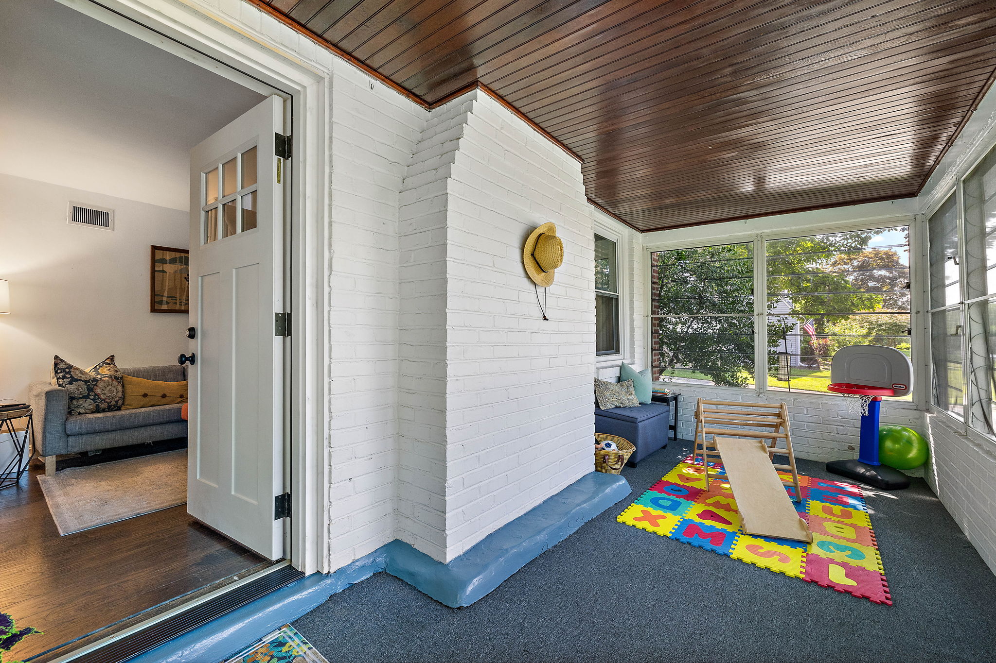 19 N Stuyvesant Dr, Wilmington, DE 19809 | Blue Bird Media