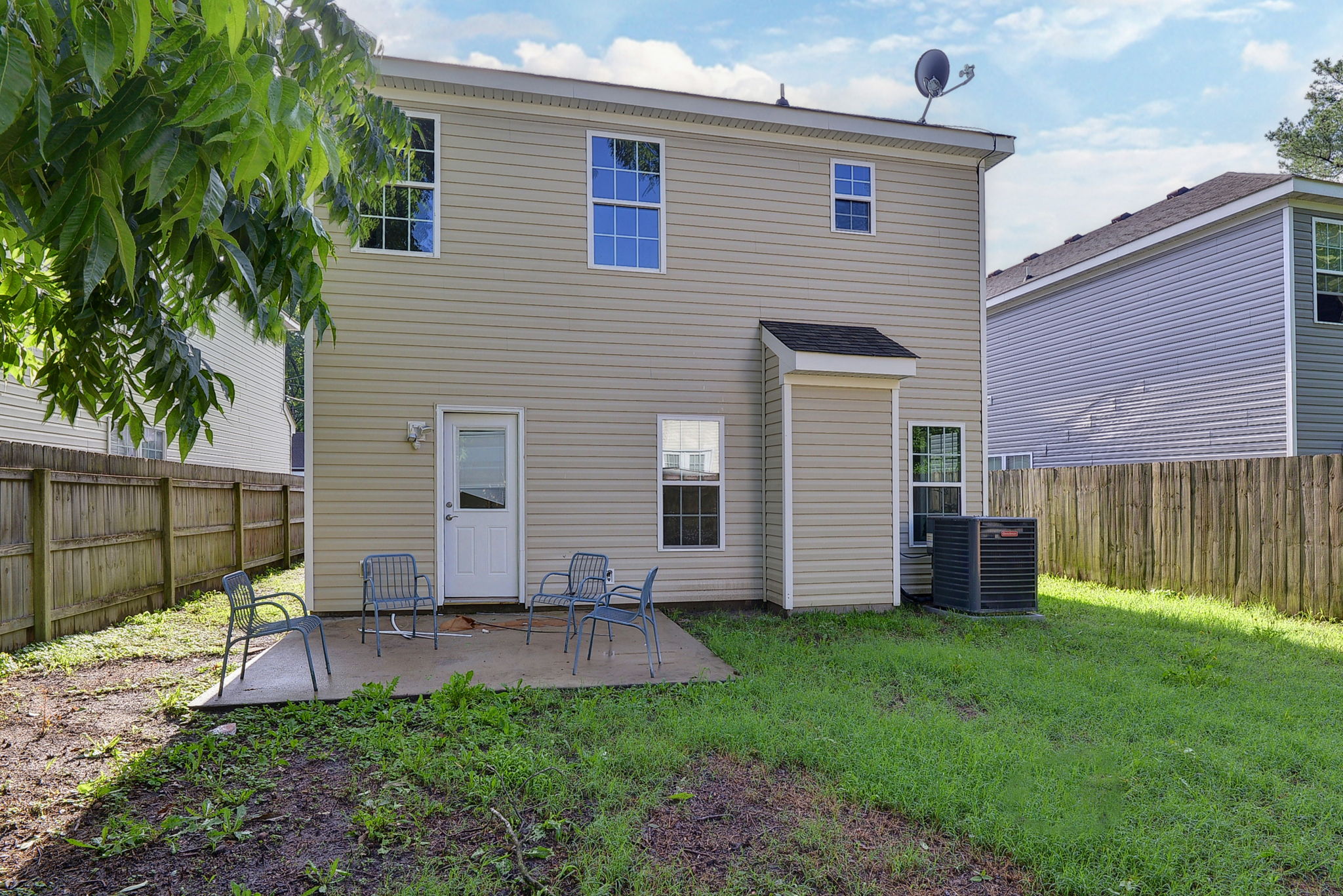 1916 Oliver Ave, Chesapeake, VA 23324