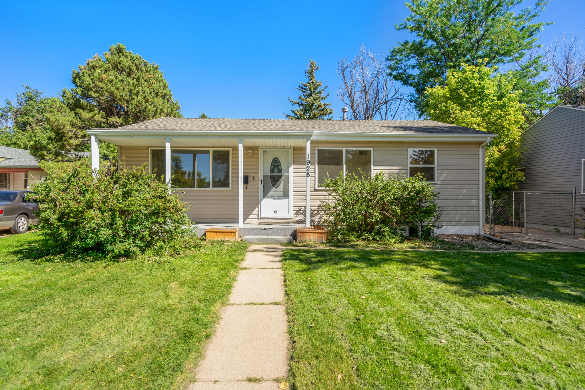 1928 Newton Dr, Cheyenne, WY 82001 | Boxwood Photos