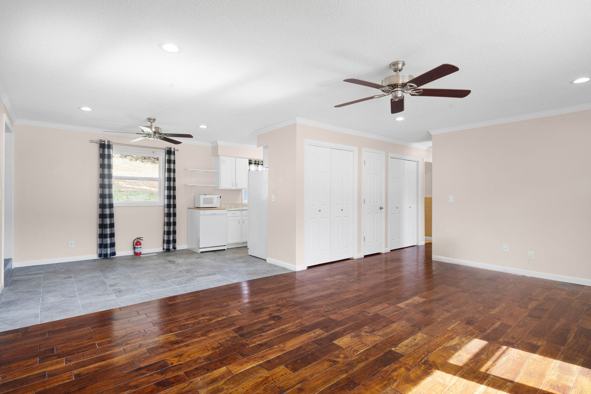 1978 Abbott Creek Rd, Prestonsburg, KY 41653 | Appalens