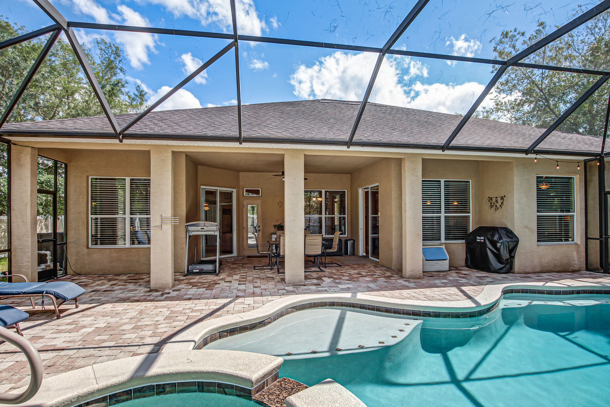 2 London Dr Palm Coast FL 32137 ECVT