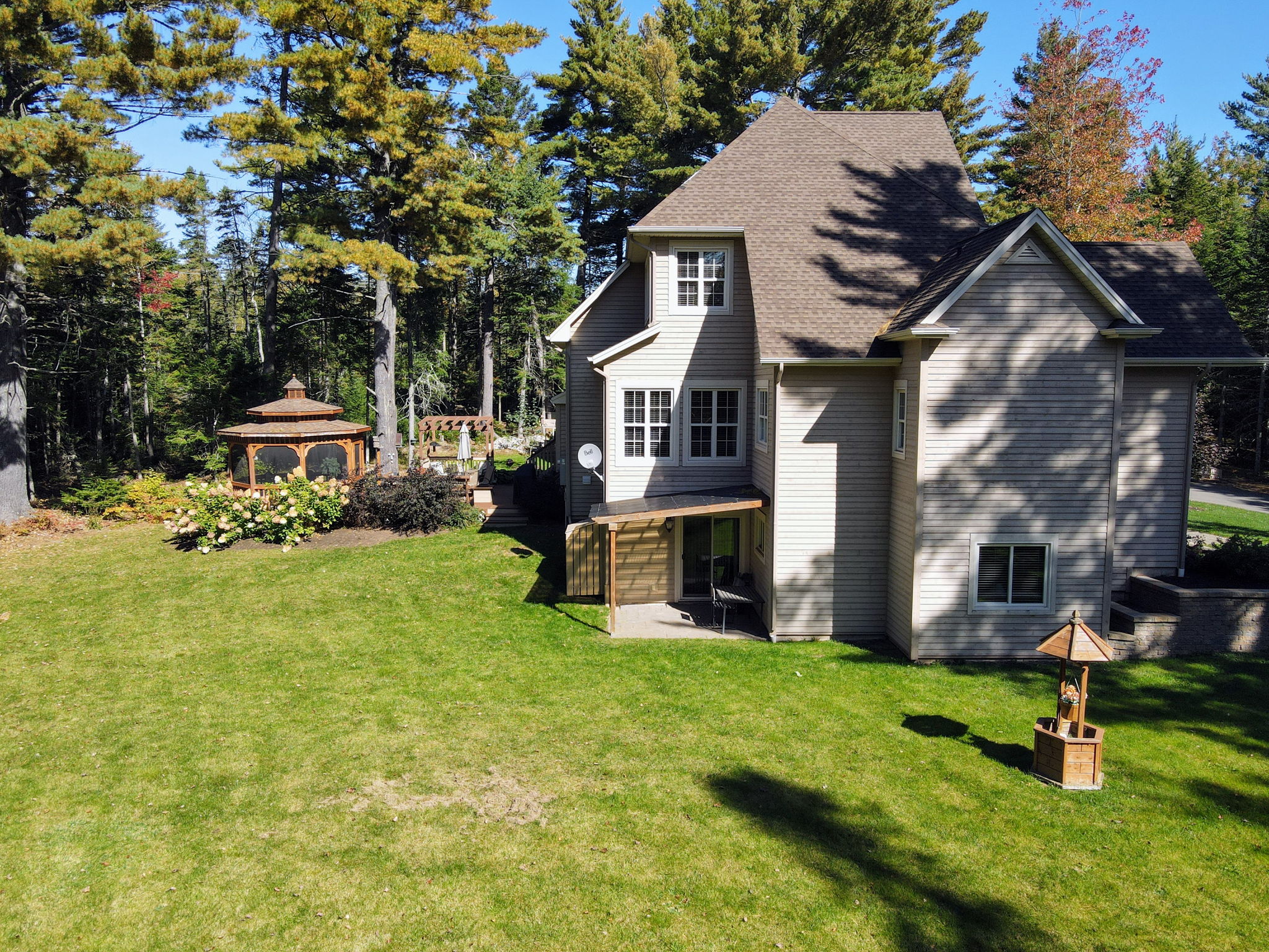 20 Old Pine Ct, Allison, NB E1G 5H3 | PROPICSTA & MeasureMySpace