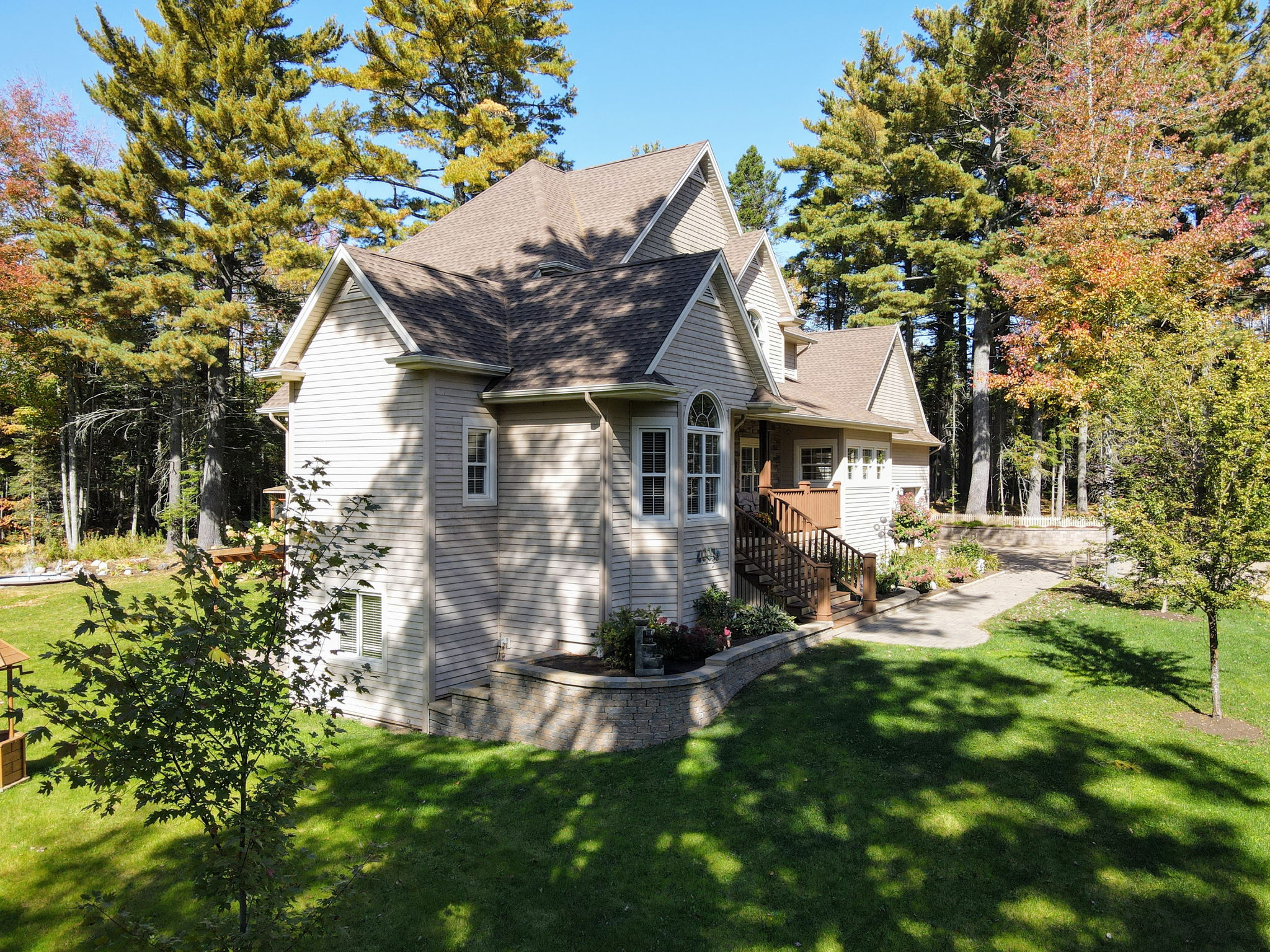 20 Old Pine Ct, Allison, NB E1G 5H3 | PROPICSTA & MeasureMySpace