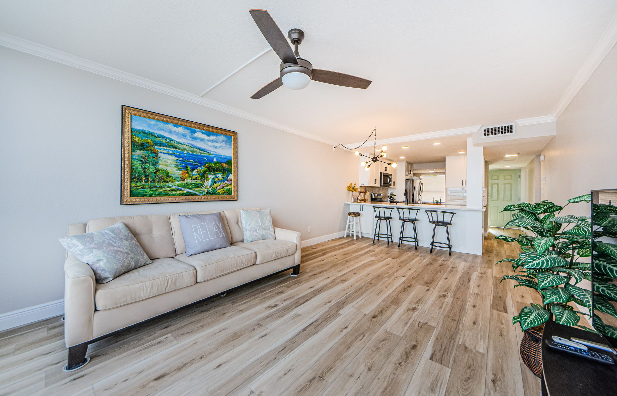 200 Woodette Dr Unit 203, Dunedin, FL 34698 | YourDigitalPro, Inc