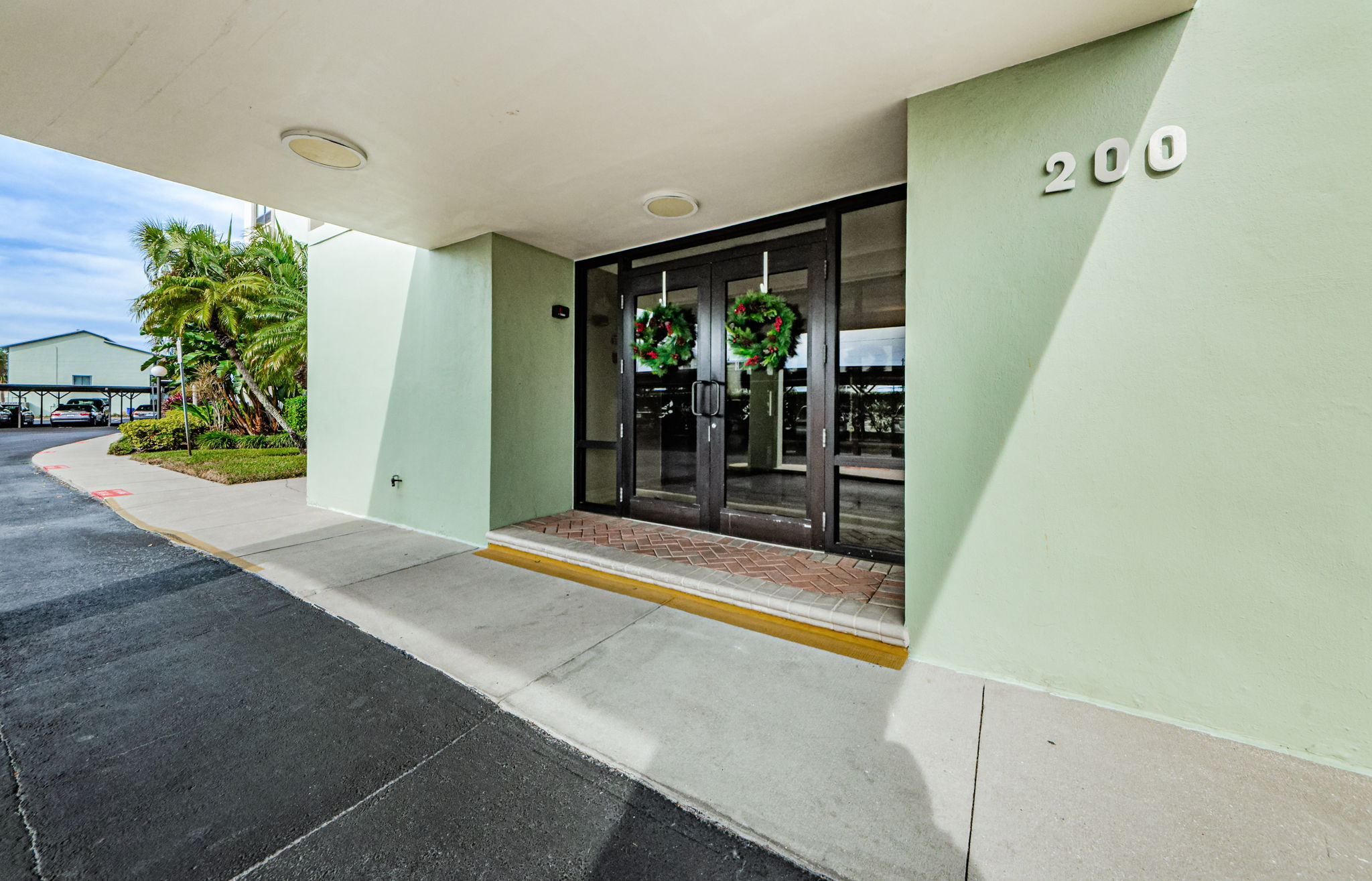 200 Woodette Dr Unit 203, Dunedin, FL 34698 | YourDigitalPro, Inc