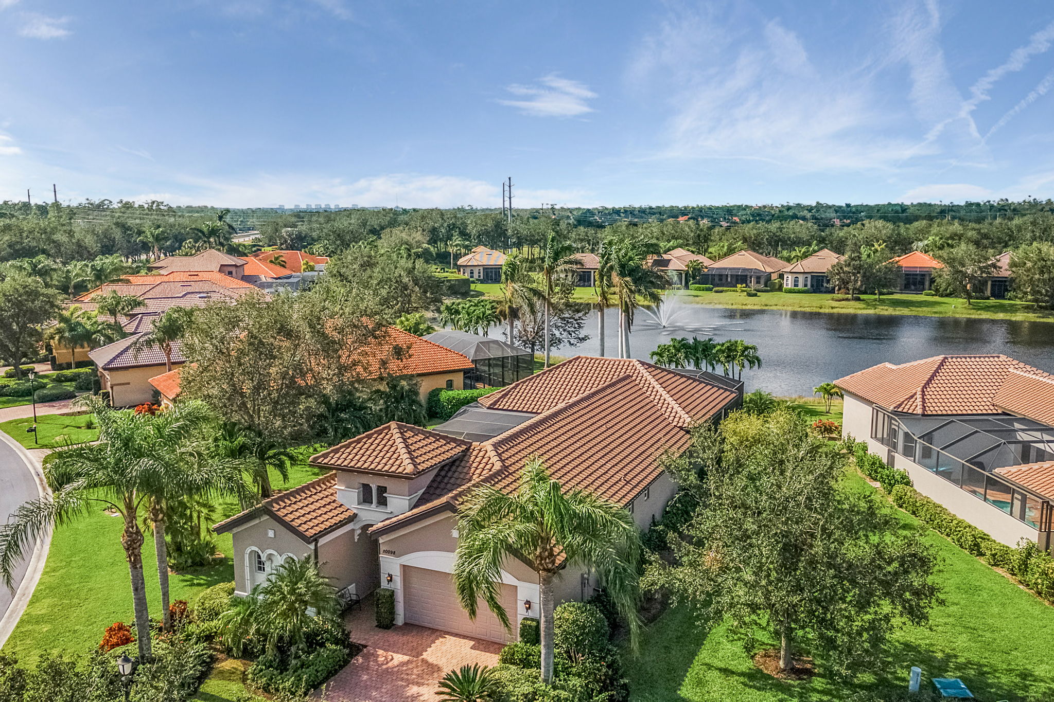 20098 Palermo Lake Court, Estero, Florida 33928 | VisualPRO Photography