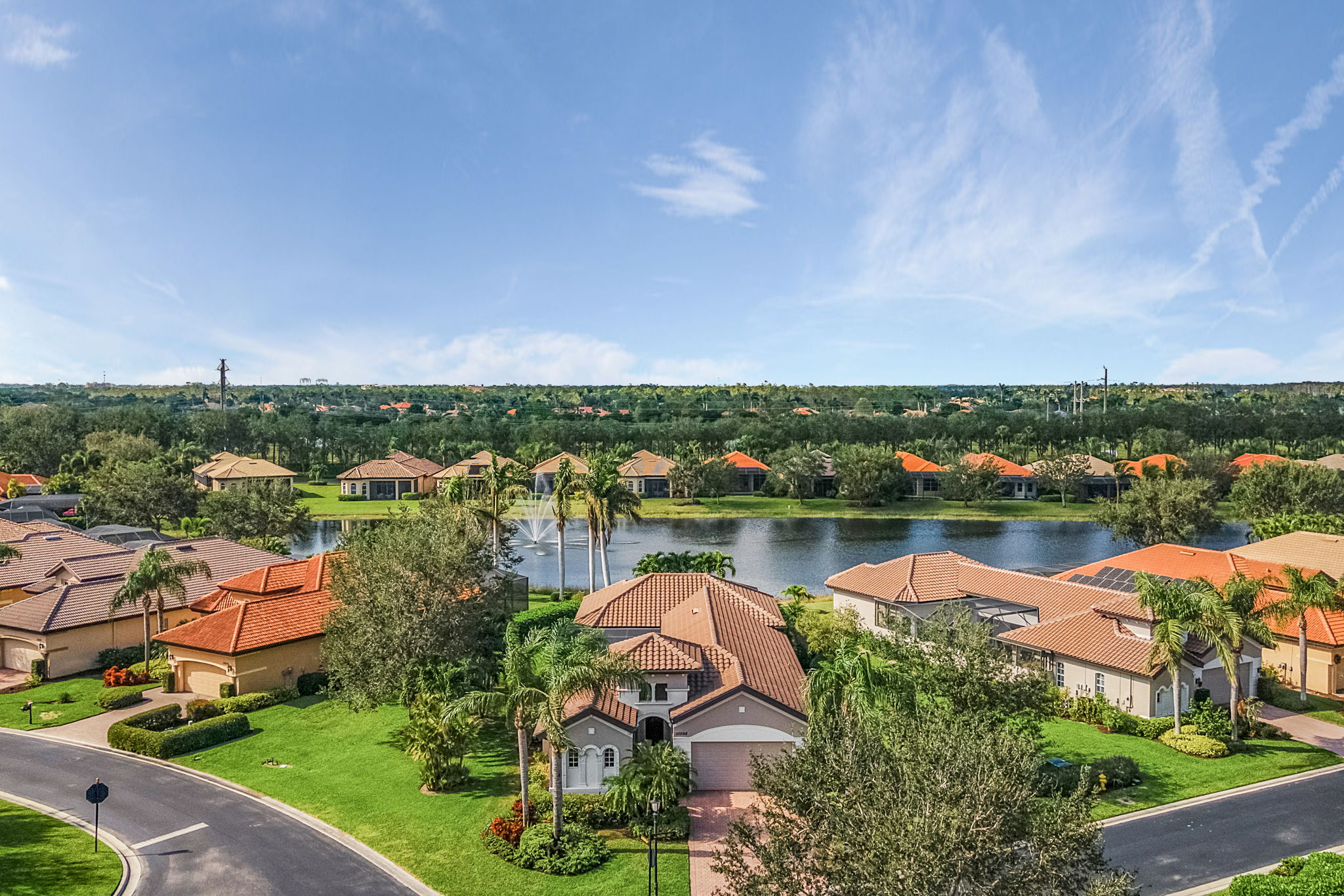 20098 Palermo Lake Court, Estero, Florida 33928 | VisualPRO Photography