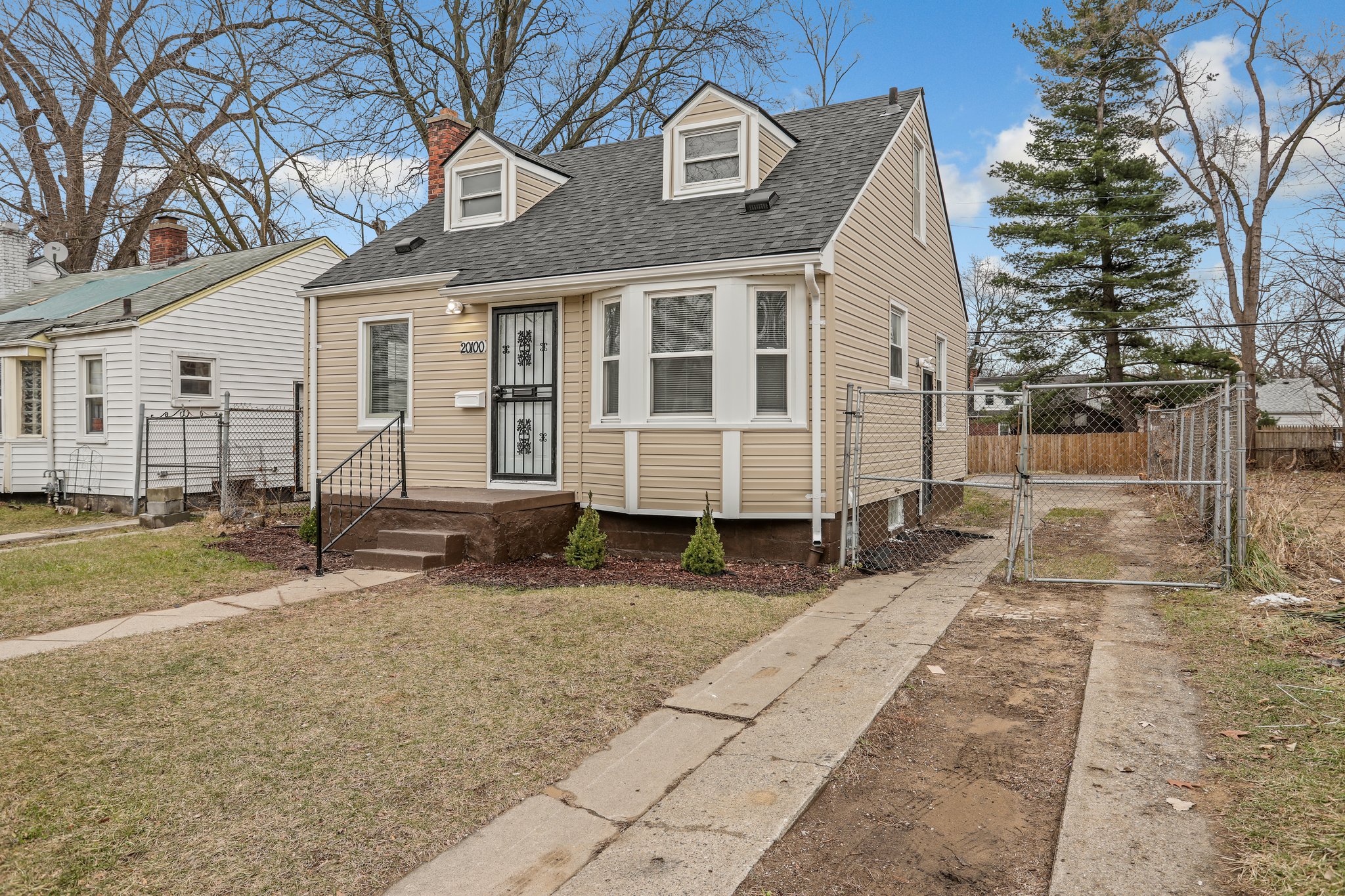 20100 Rosemont Ave, Detroit, MI 48219 | Stylish Detroit