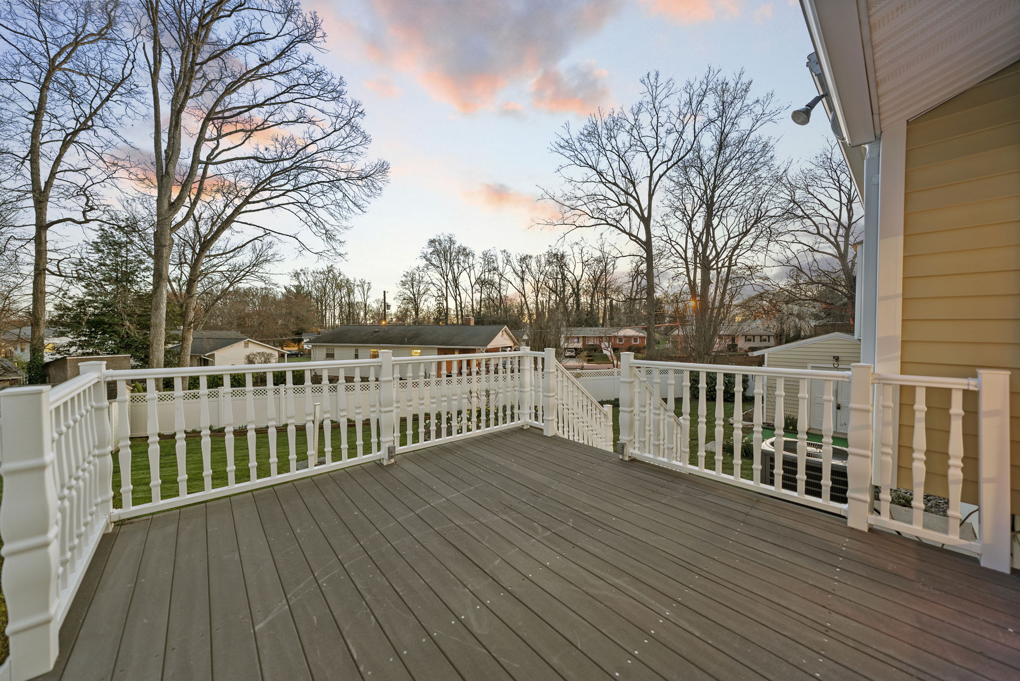 203 Hutton St, Gaithersburg, MD 20877