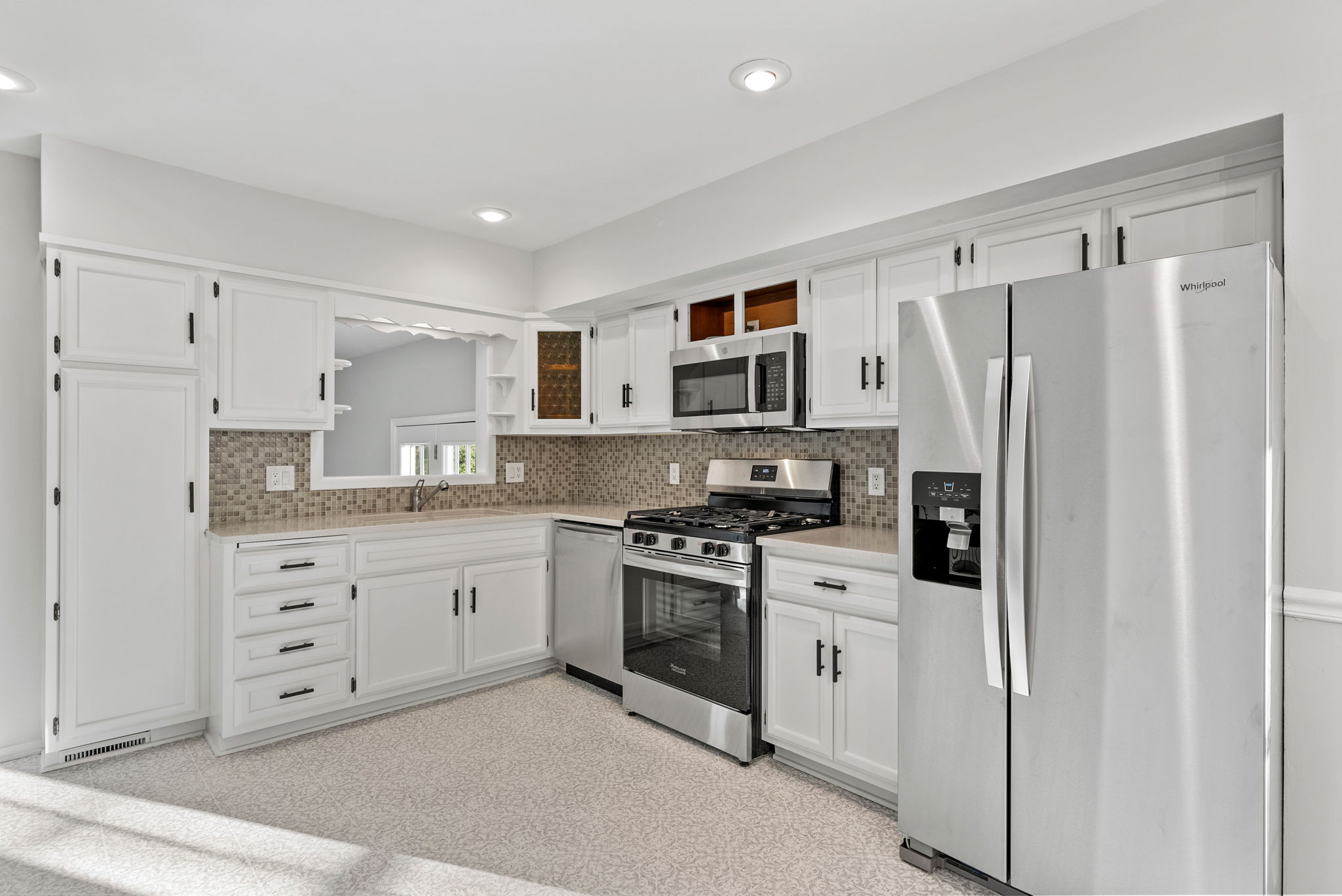203 Hutton St, Gaithersburg, MD 20877