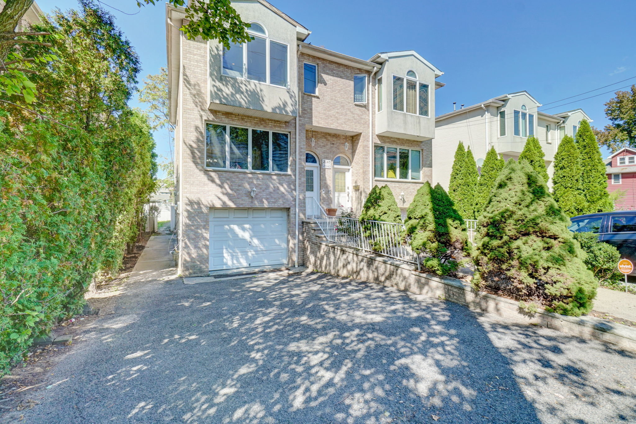 2043 Fletcher Ave | Fort Lee NJ