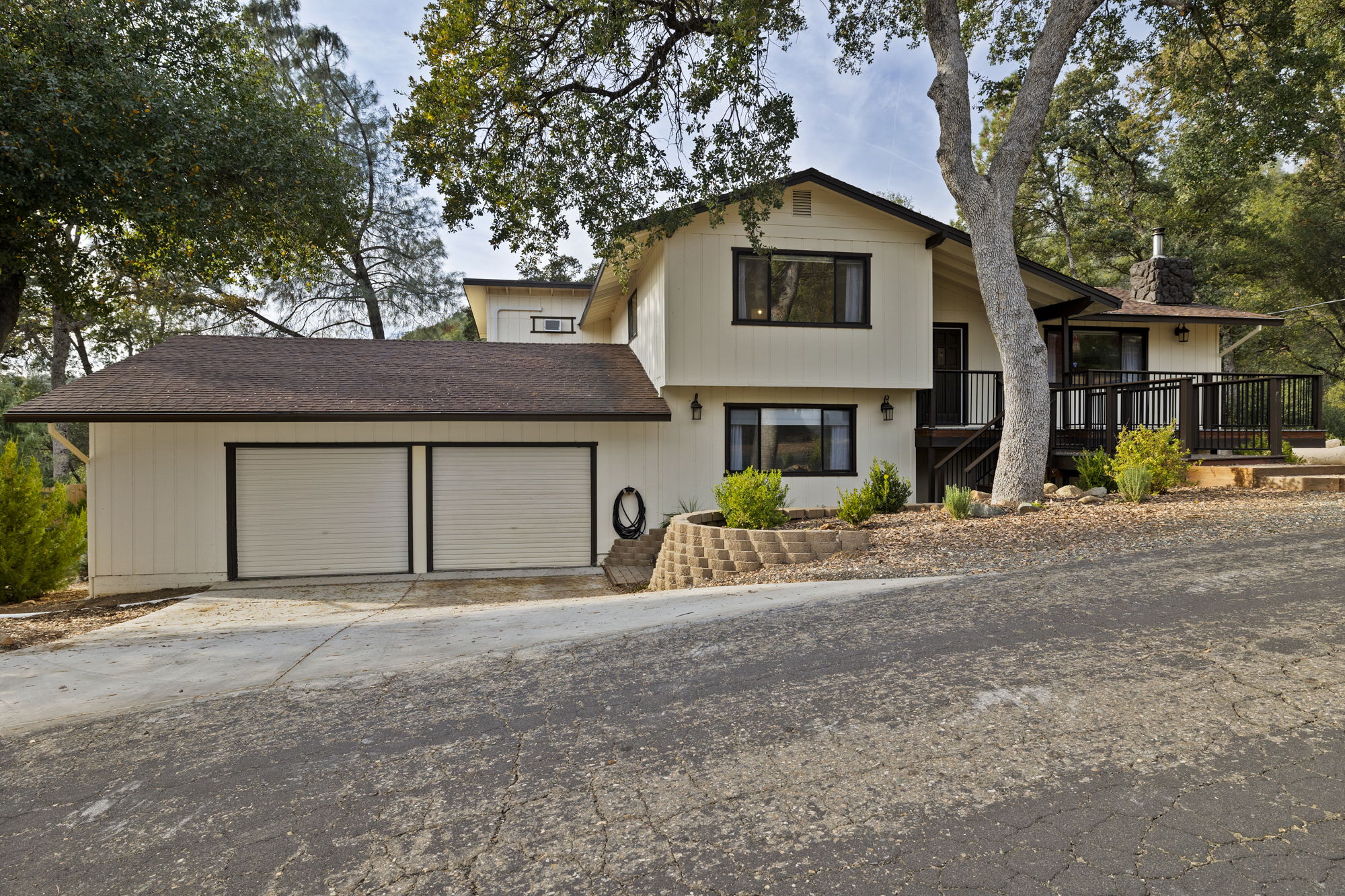 20436 Upper Hillview Dr, Sonora, CA 95370 | Matt Herrmann Creative