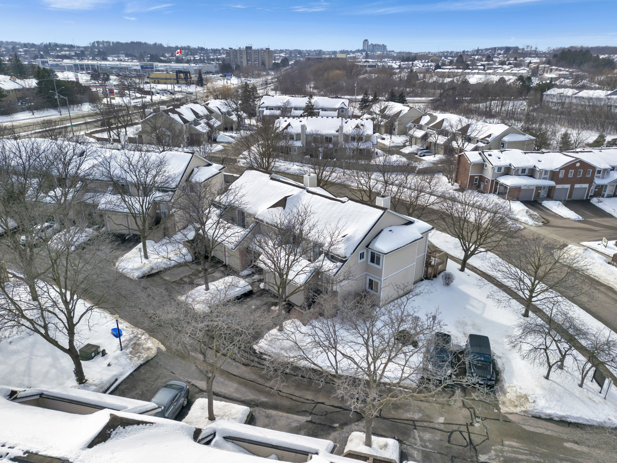 8-205 Highland Cres., Kitchener | Ground2Air Media