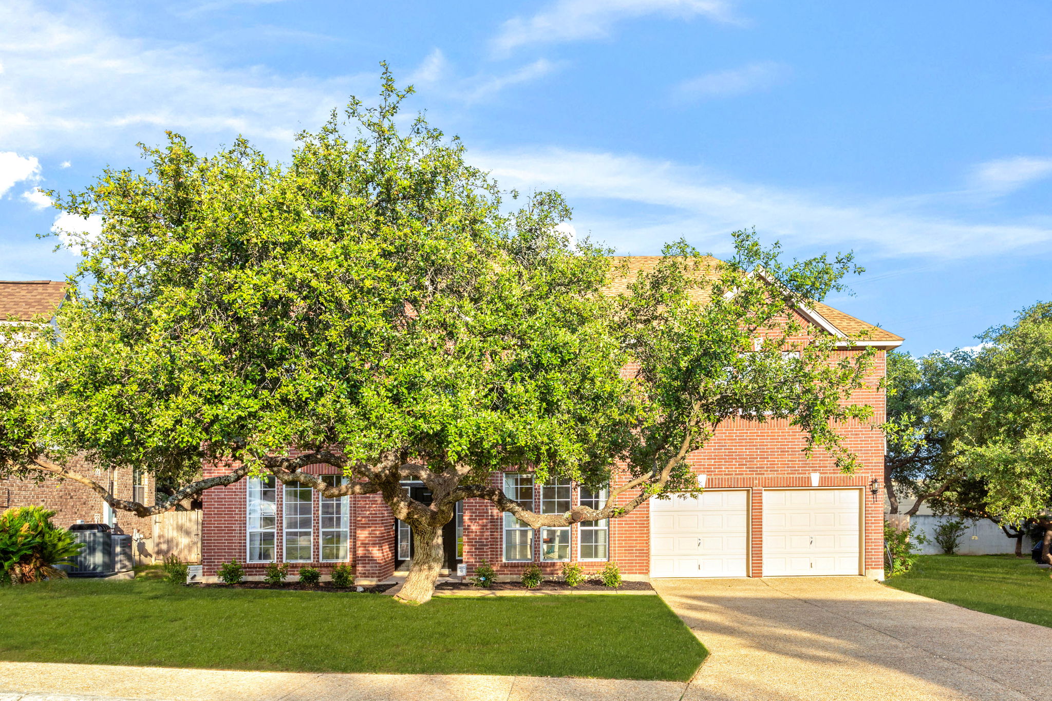 20602 Wild Springs Dr, San Antonio, TX 78258 | MrHevia Media