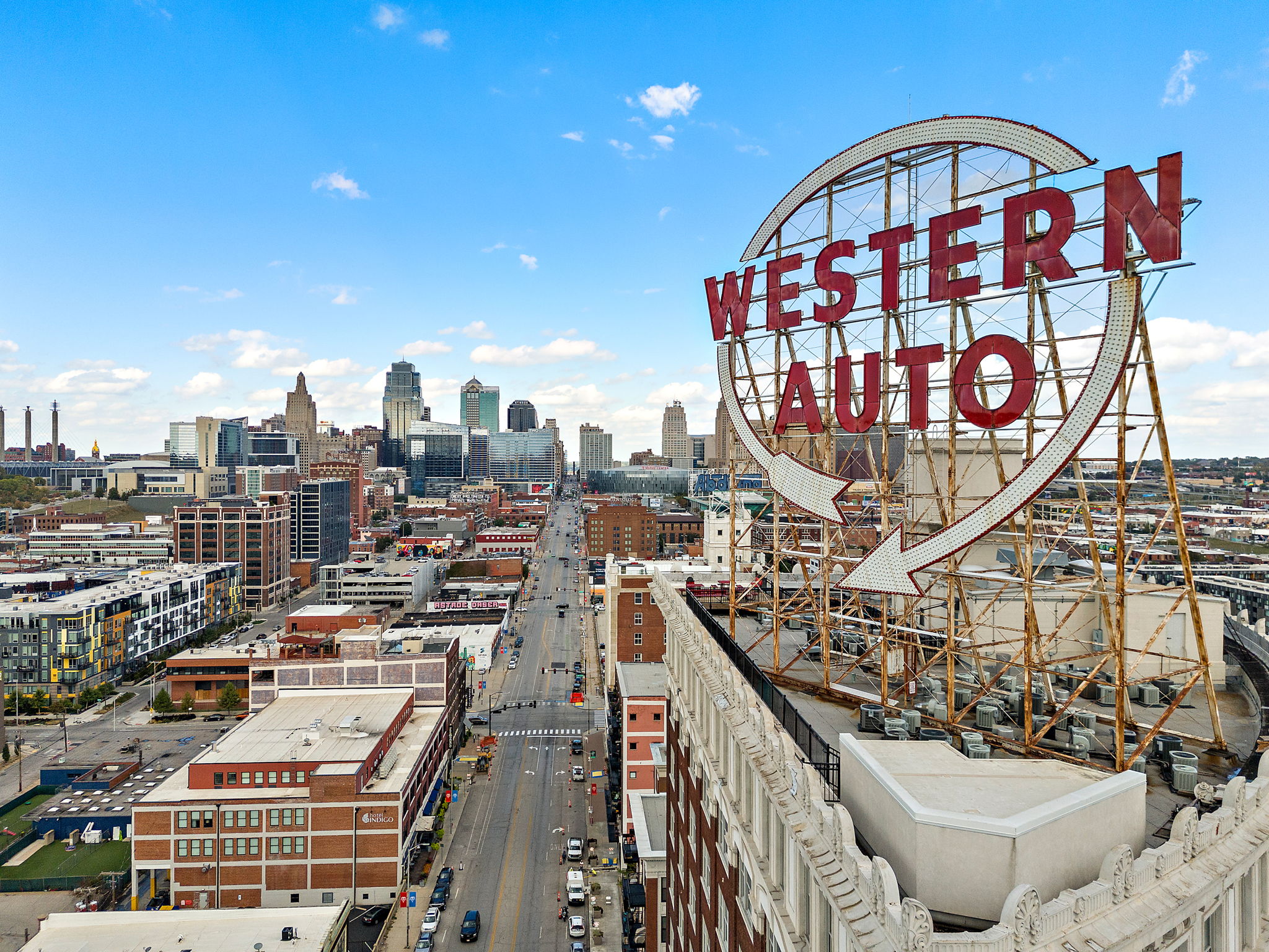 2107 W Grand Ave 1207, Kansas City, MO 64108 | KC Home Photography