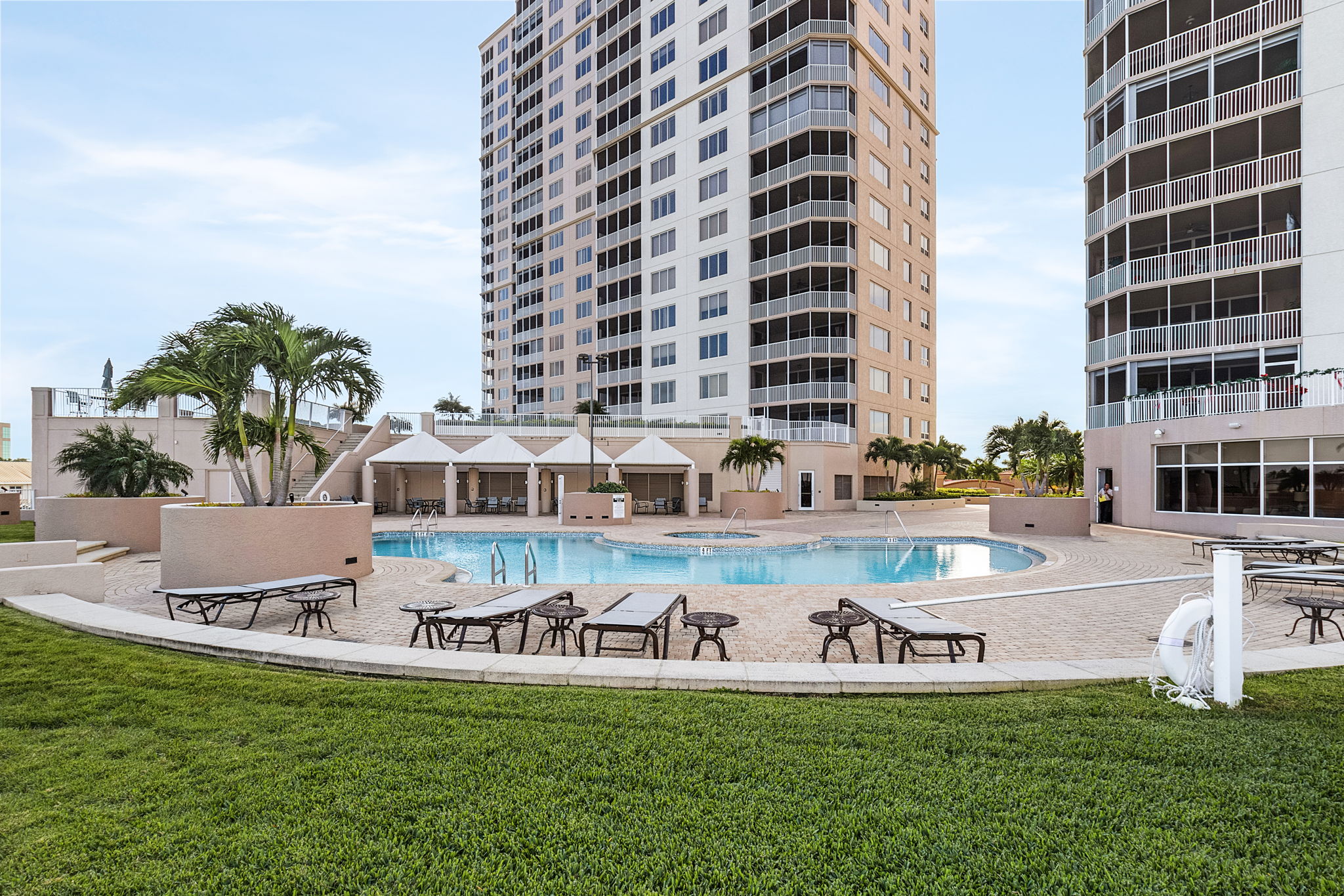 2110 W First St, Fort Myers, FL 33901 | VisualPRO Photography