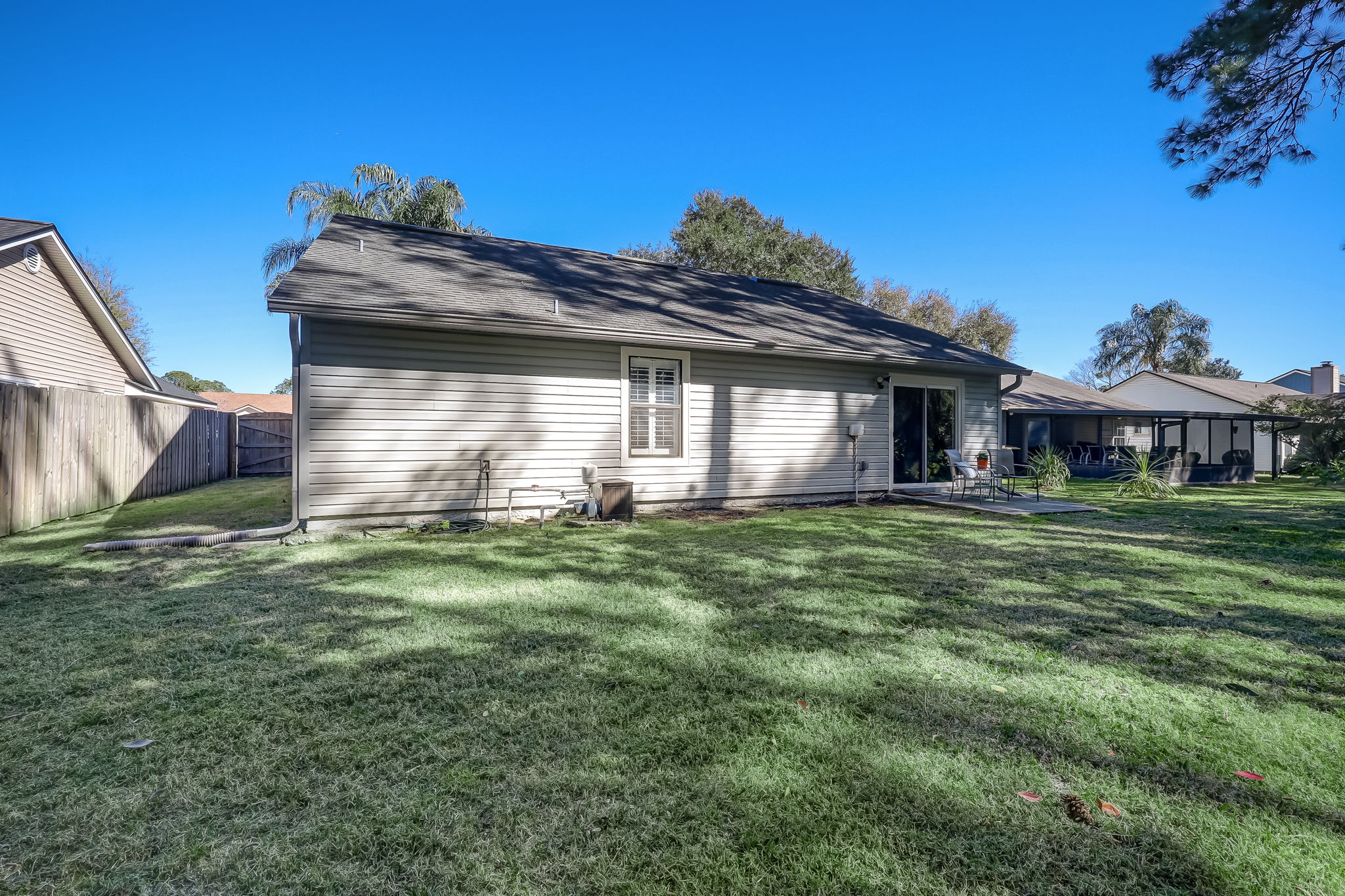 2118 St Martins Dr W, Jacksonville, FL 32246 | ECVT Real Estate Photography