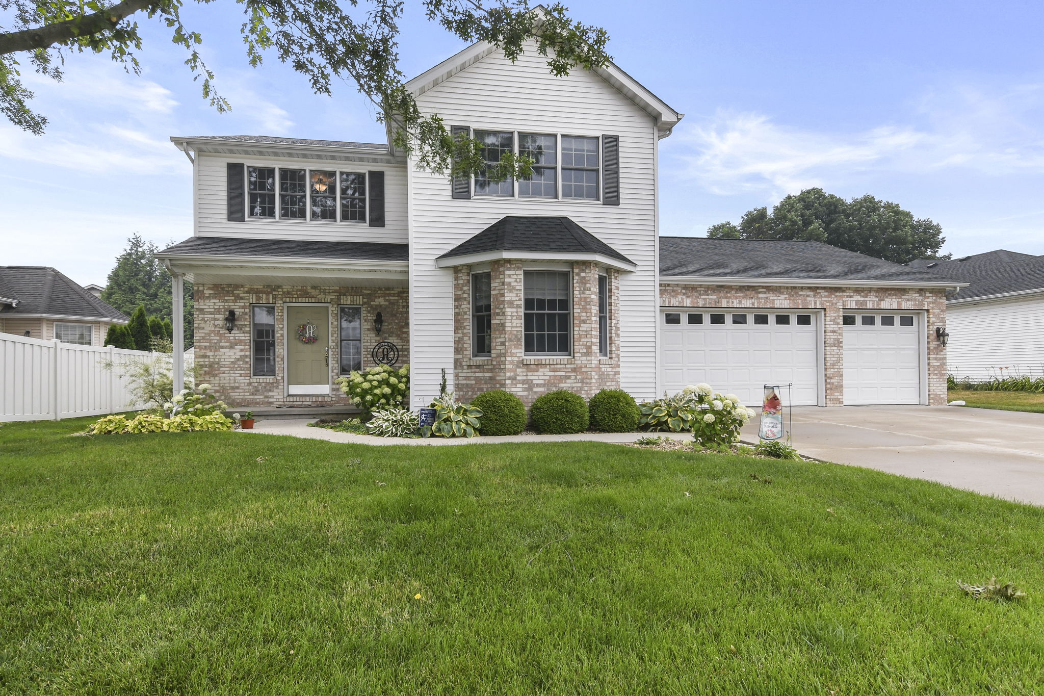 231 Gray Ct Springfield IL 62711 | Design Eyes Photography