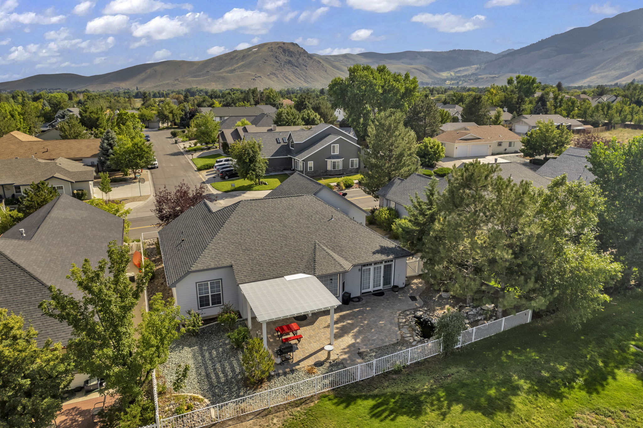 2230 Oak Ridge Dr, Carson City, NV 89703