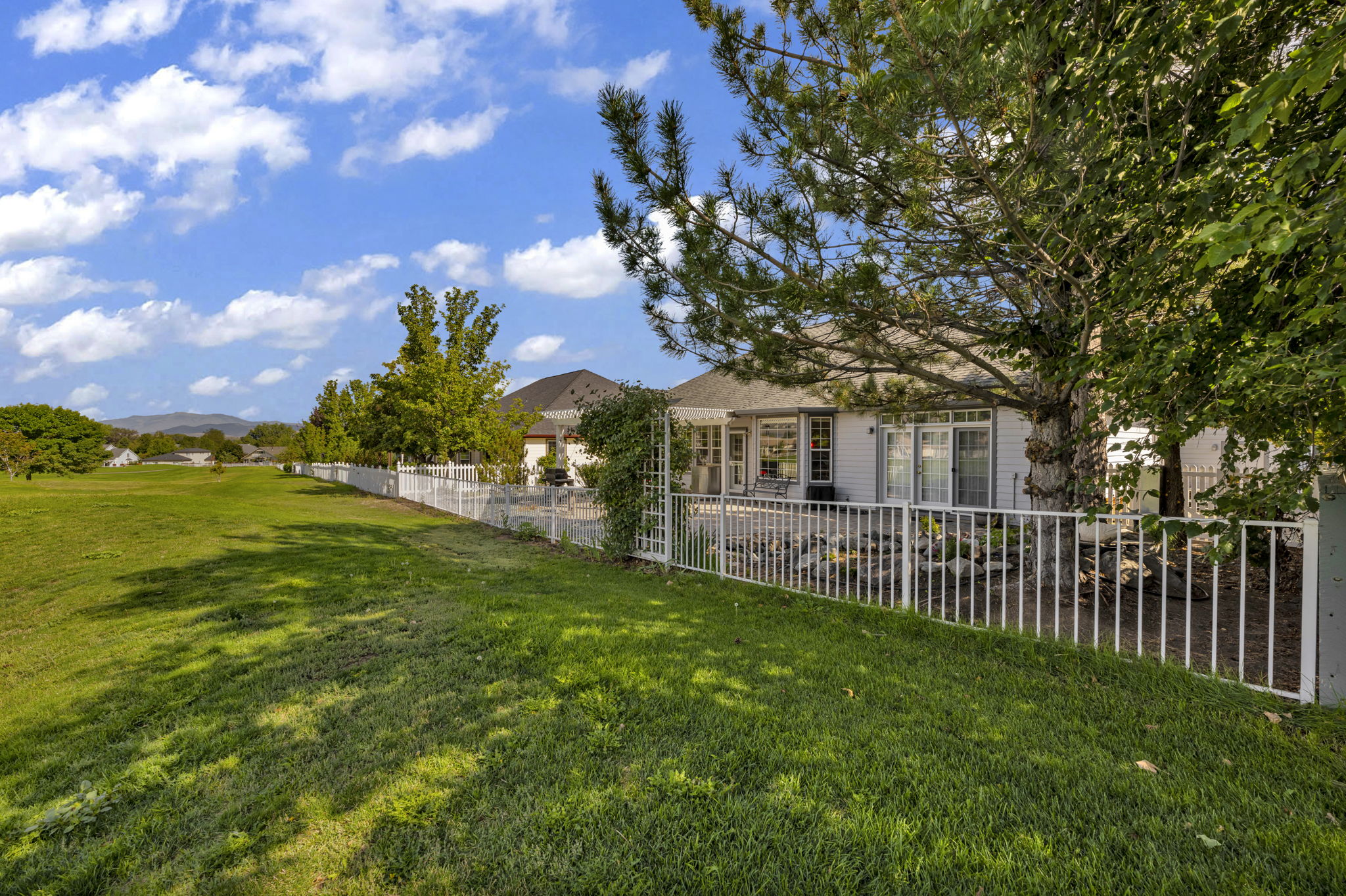 2230 Oak Ridge Dr, Carson City, NV 89703