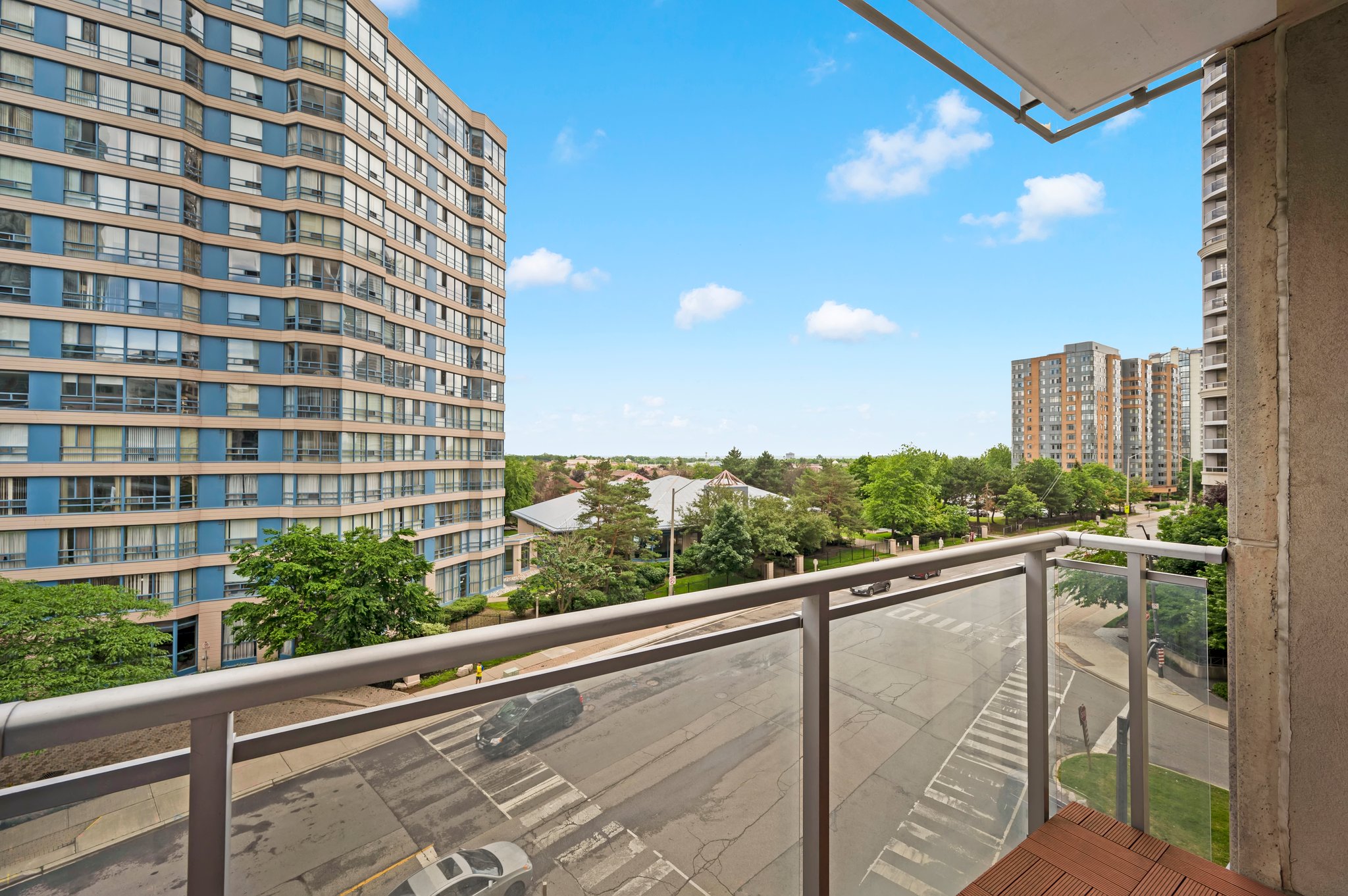 225 Webb Dr, Mississauga, ON L5B 4P2 | Air Unlimited Corp.
