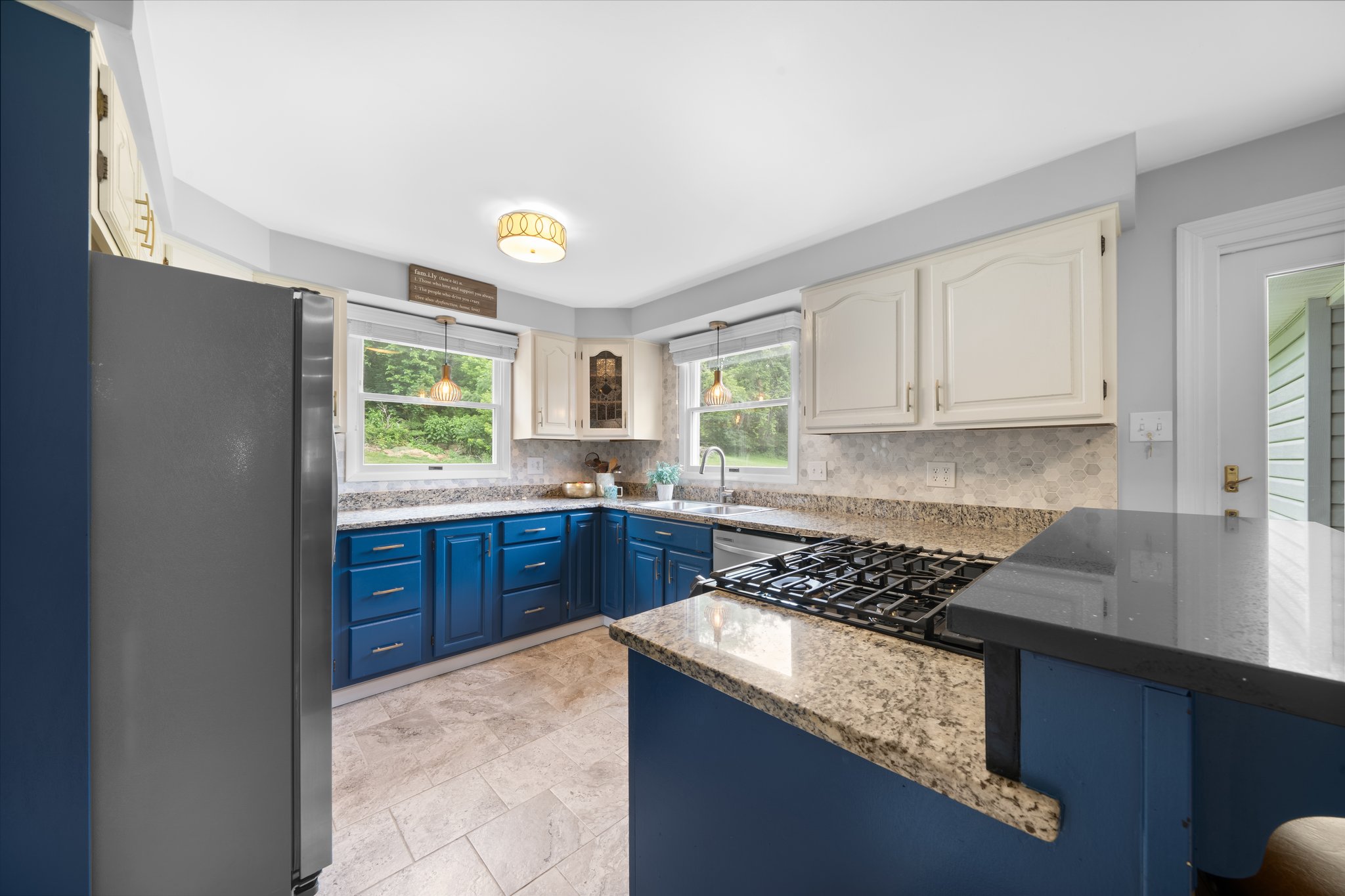 230 McWilliams Rd, Trafford, PA 15085 | VUE Real Estate Marketing