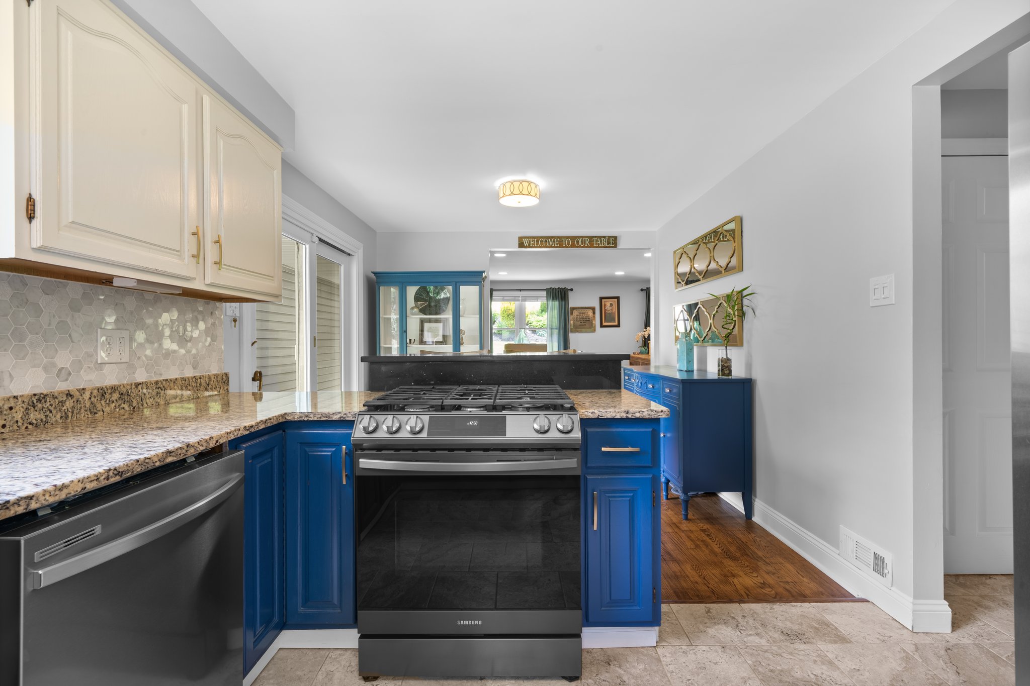 230 McWilliams Rd, Trafford, PA 15085 | VUE Real Estate Marketing