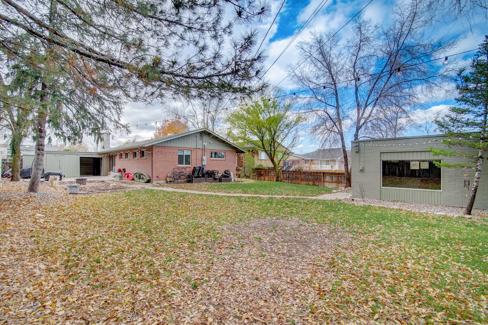 2351 Ellisonwoods Ave, Cottonwood Heights, UT 84121 | Zillow Media Experts