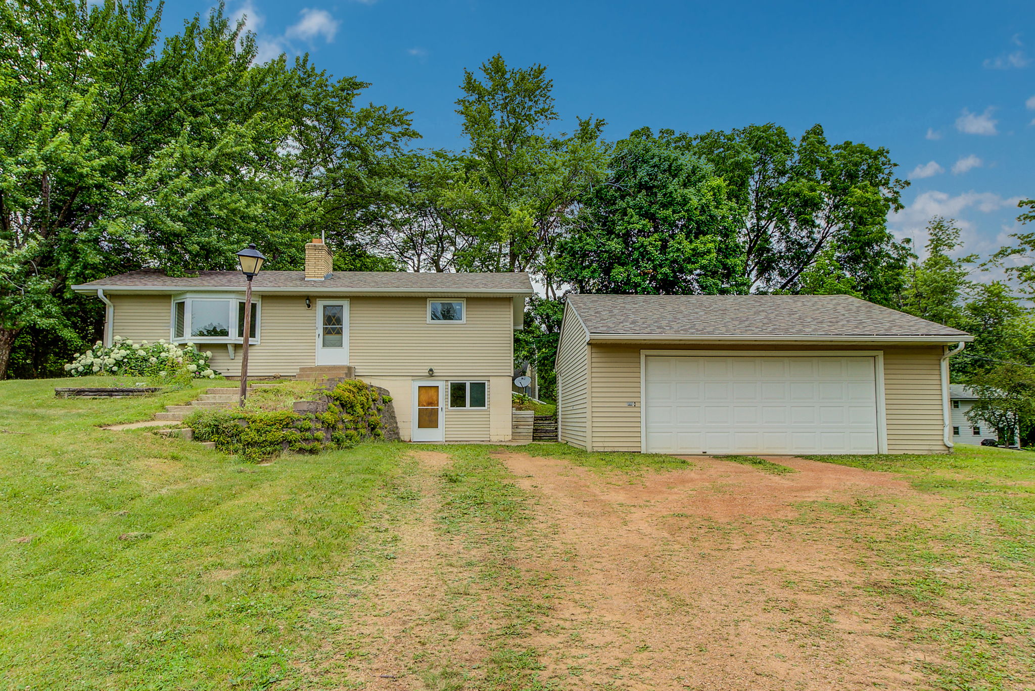 23950 Clover Ln, Excelsior, MN 55331 | Archi-Pix