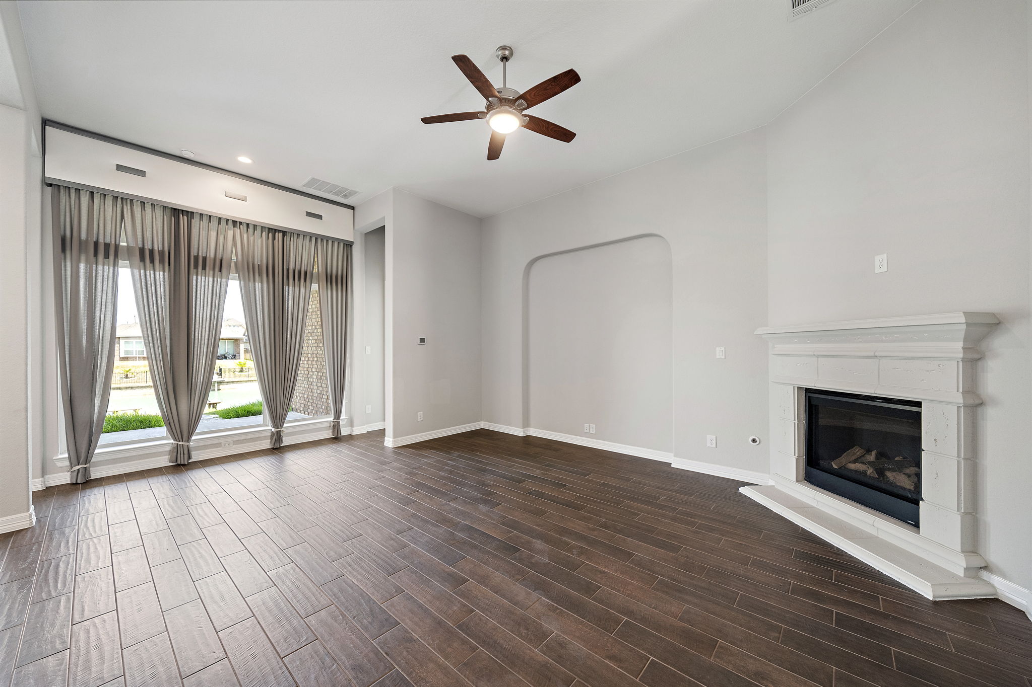 24118 Tirso River Ct, Katy, TX 77493 | Strata Visuals