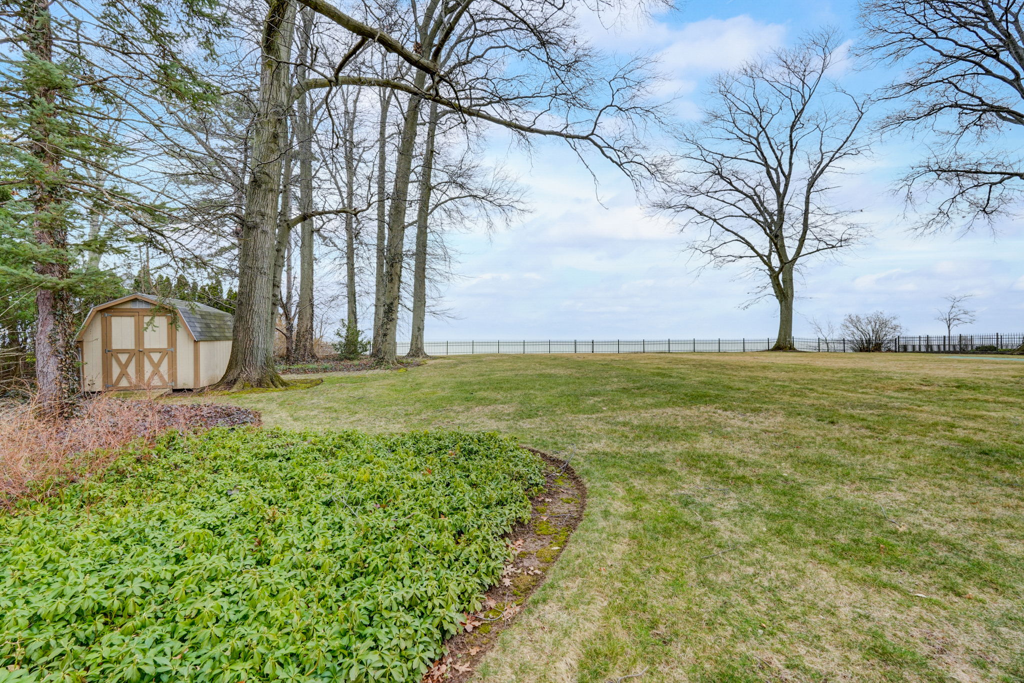 24316 Lake Rd, Bay Village, OH 44140 | Zillow Media Experts