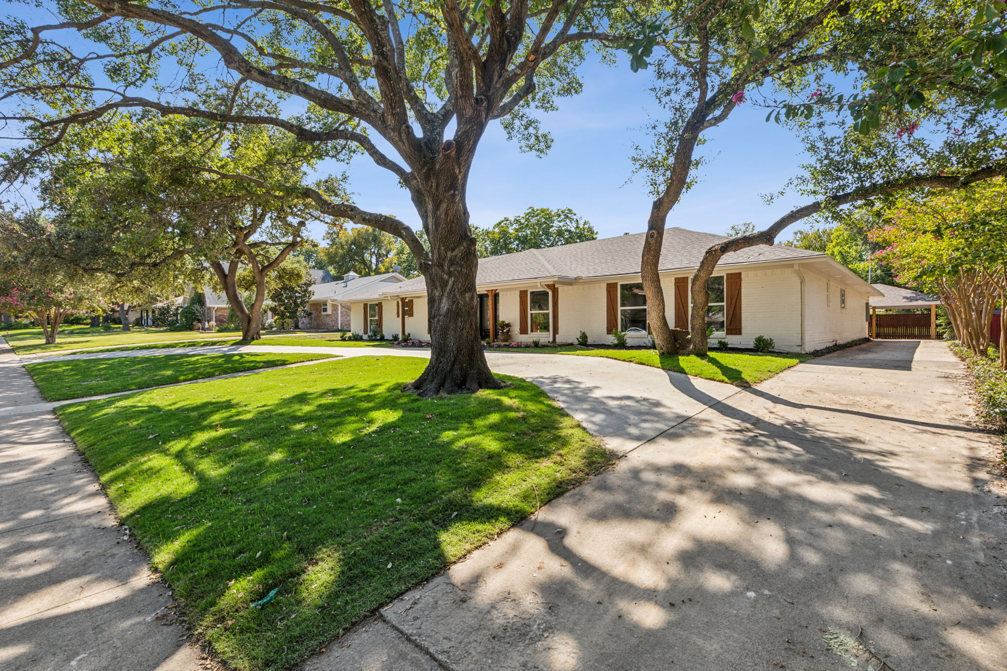 2435 Canyon Creek Dr, Richardson, TX 75080 | Full Package Media