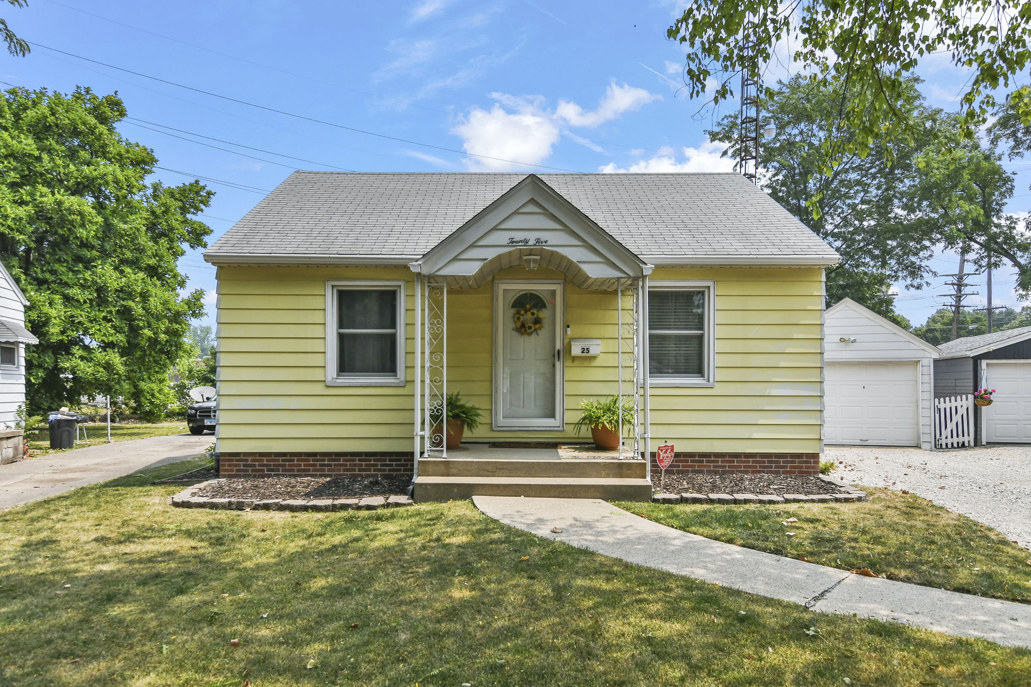 25 Ruth Ct, Springfield, IL 62704 | Design Eyes Photography
